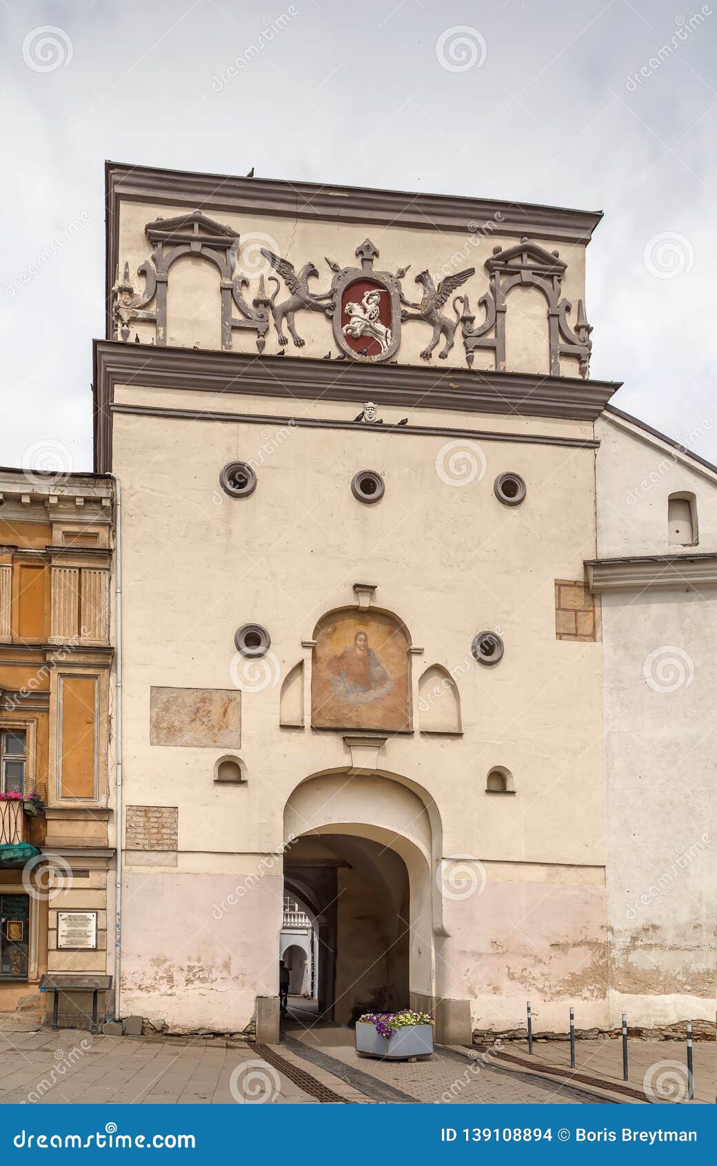Gate of Dawn, Vilnius, Lithuania Stock Photo - Image of wall, gate ...