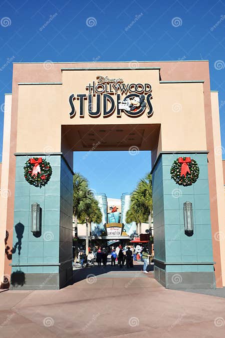 Gate of Disney Hollywood Studios Editorial Stock Image - Image of ...