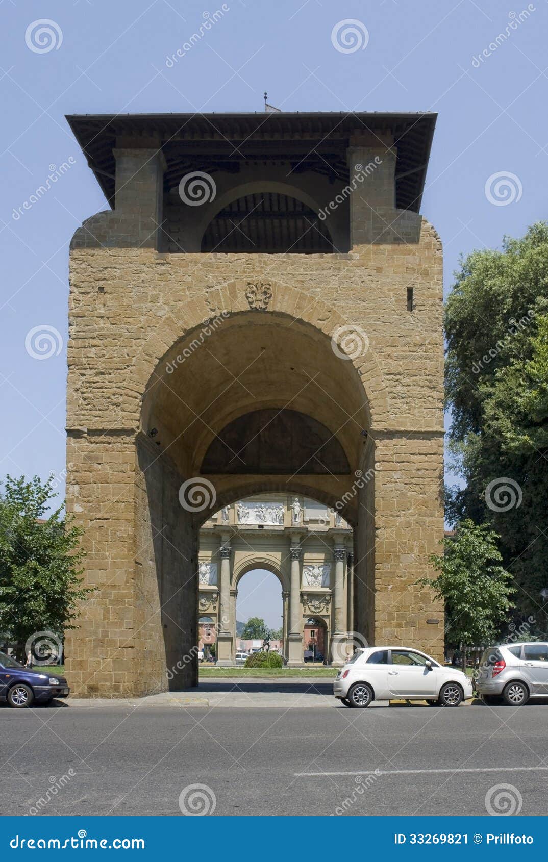 Gate in Florence stock image. Image of city, florence - 33269821