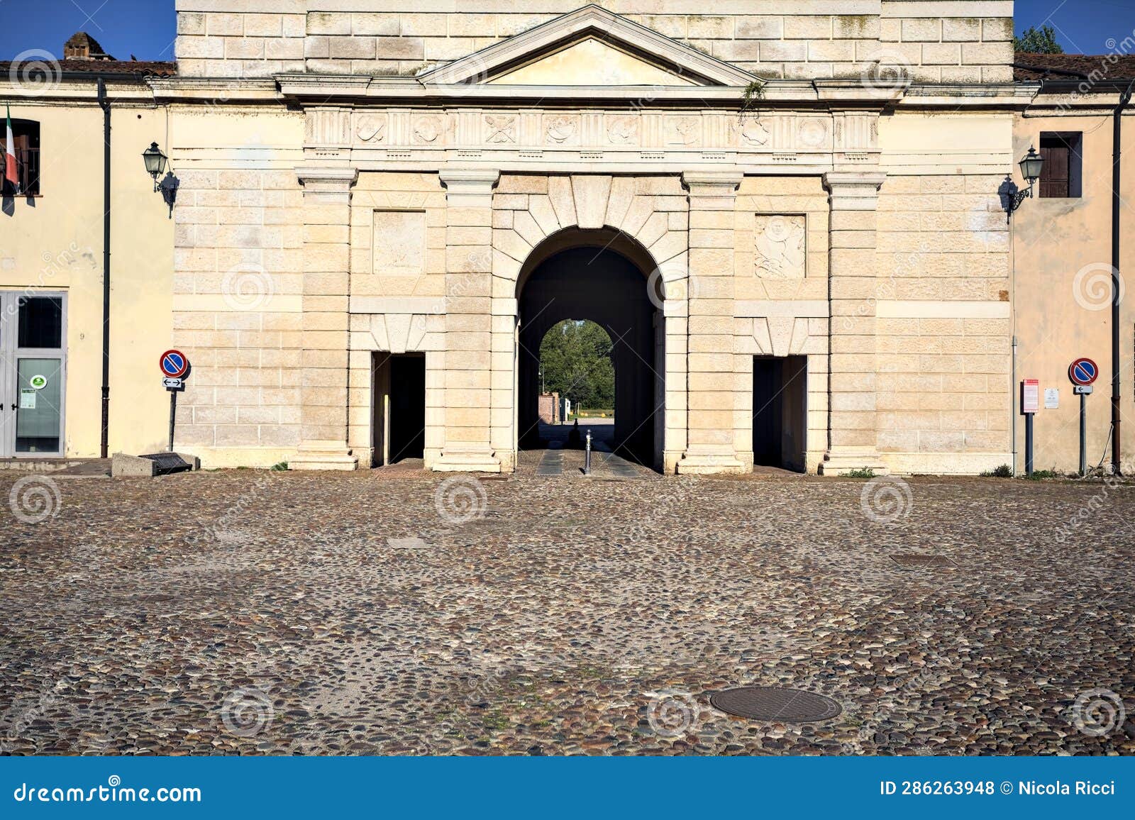 Gate of a Fortification on a Cobbled Square of an Italian Town at ...