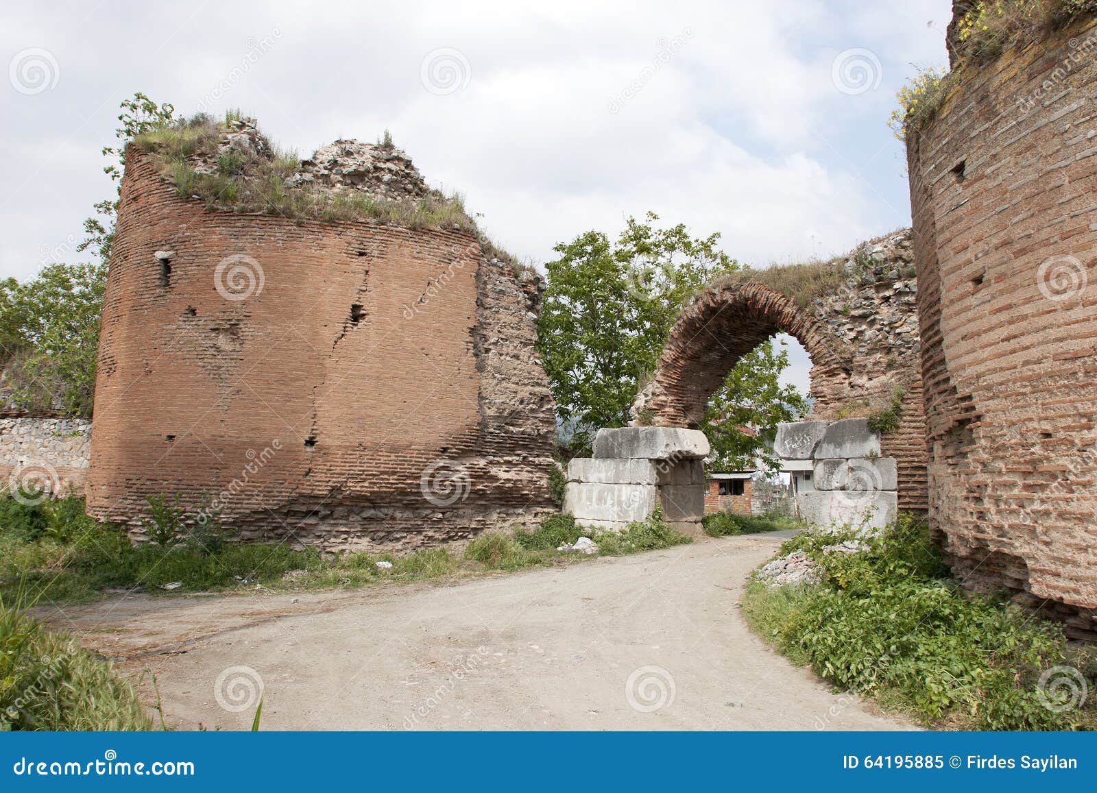 Gate of Iznik ( Nicea ), Turkey Stock Image - Image of rock, exterior ...