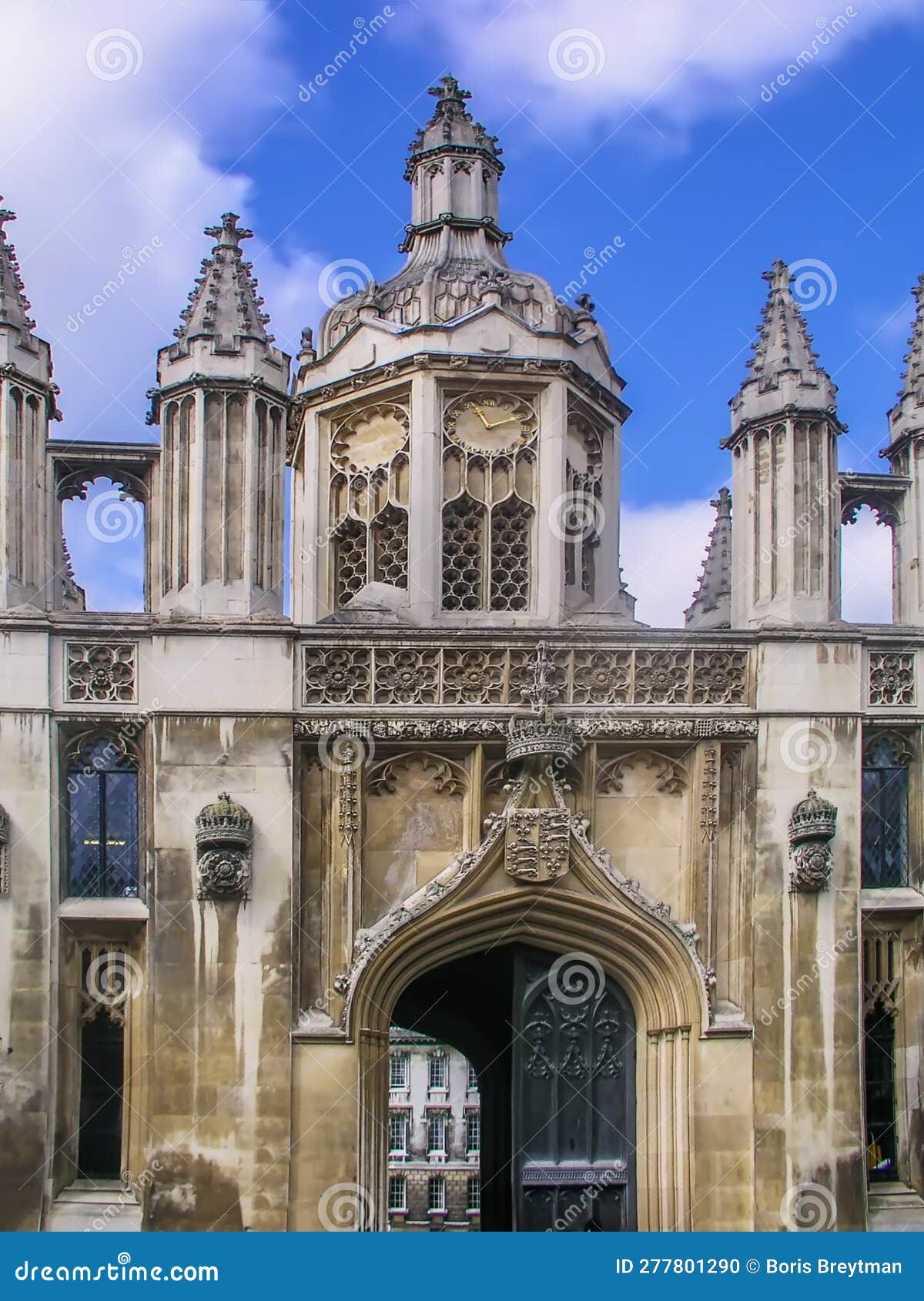 Gate of King S College, Cambridge, England Stock Photo - Image of ...