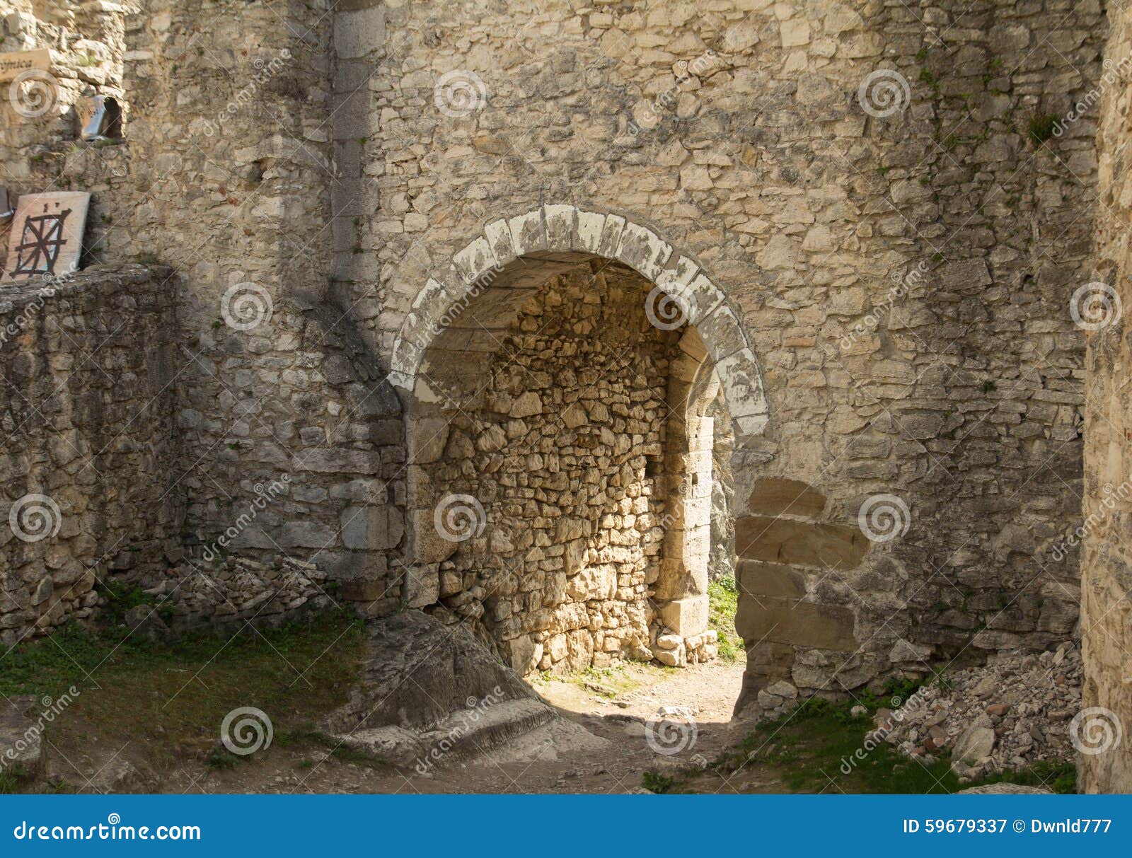 Gate of medieval castle stock image. Image of historic - 59679337