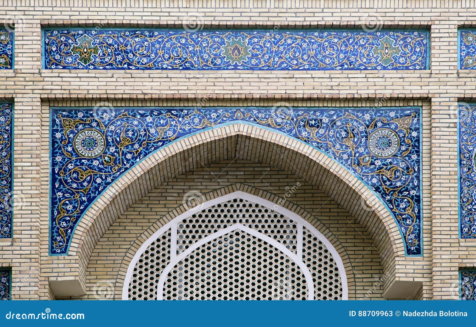 Gate of a Mosque in Samarkand Stock Image - Image of muslim, asia: 88709963