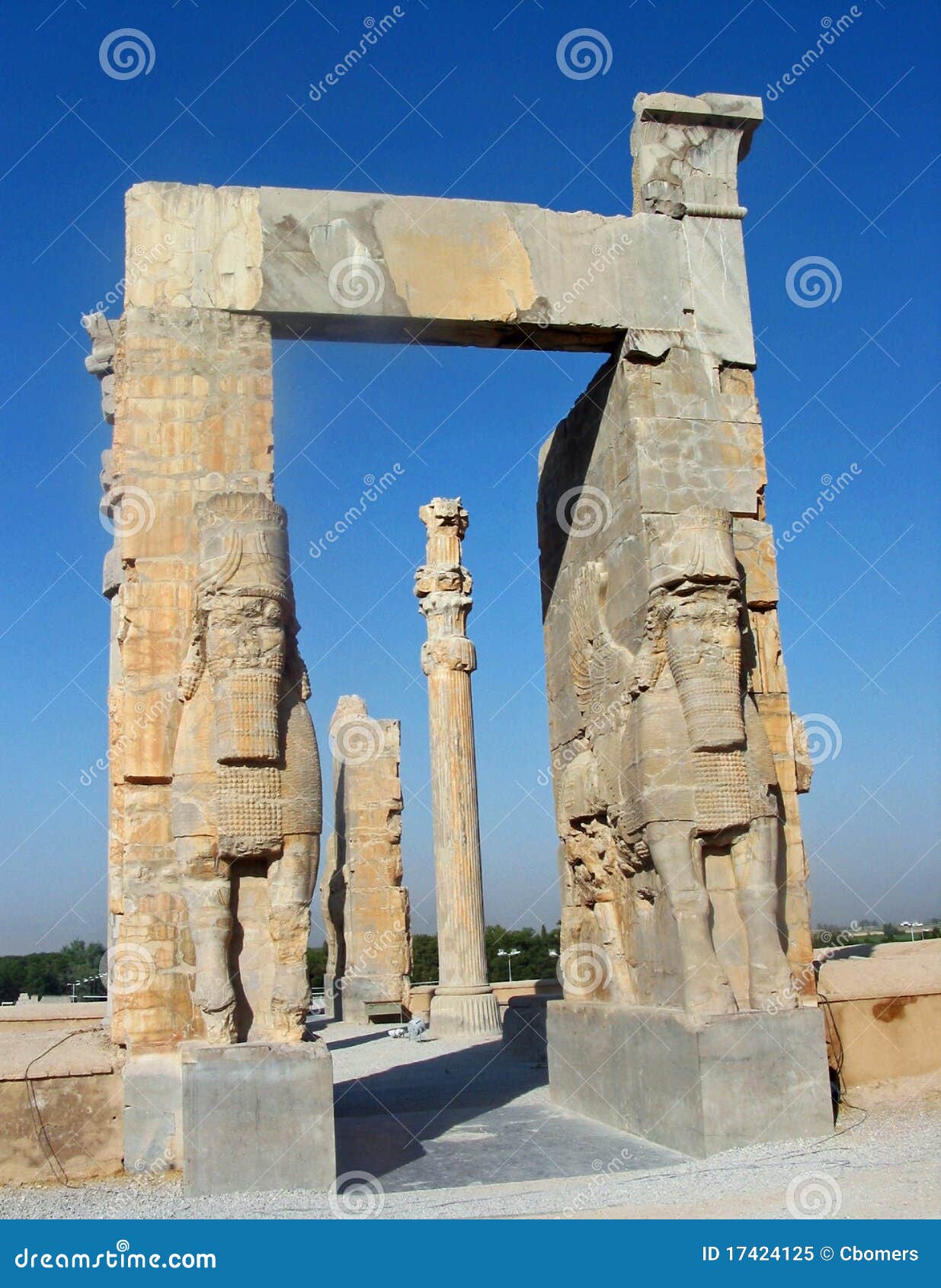 Gate of Nations, Persepolis, Iran Stock Image - Image of sculptures ...