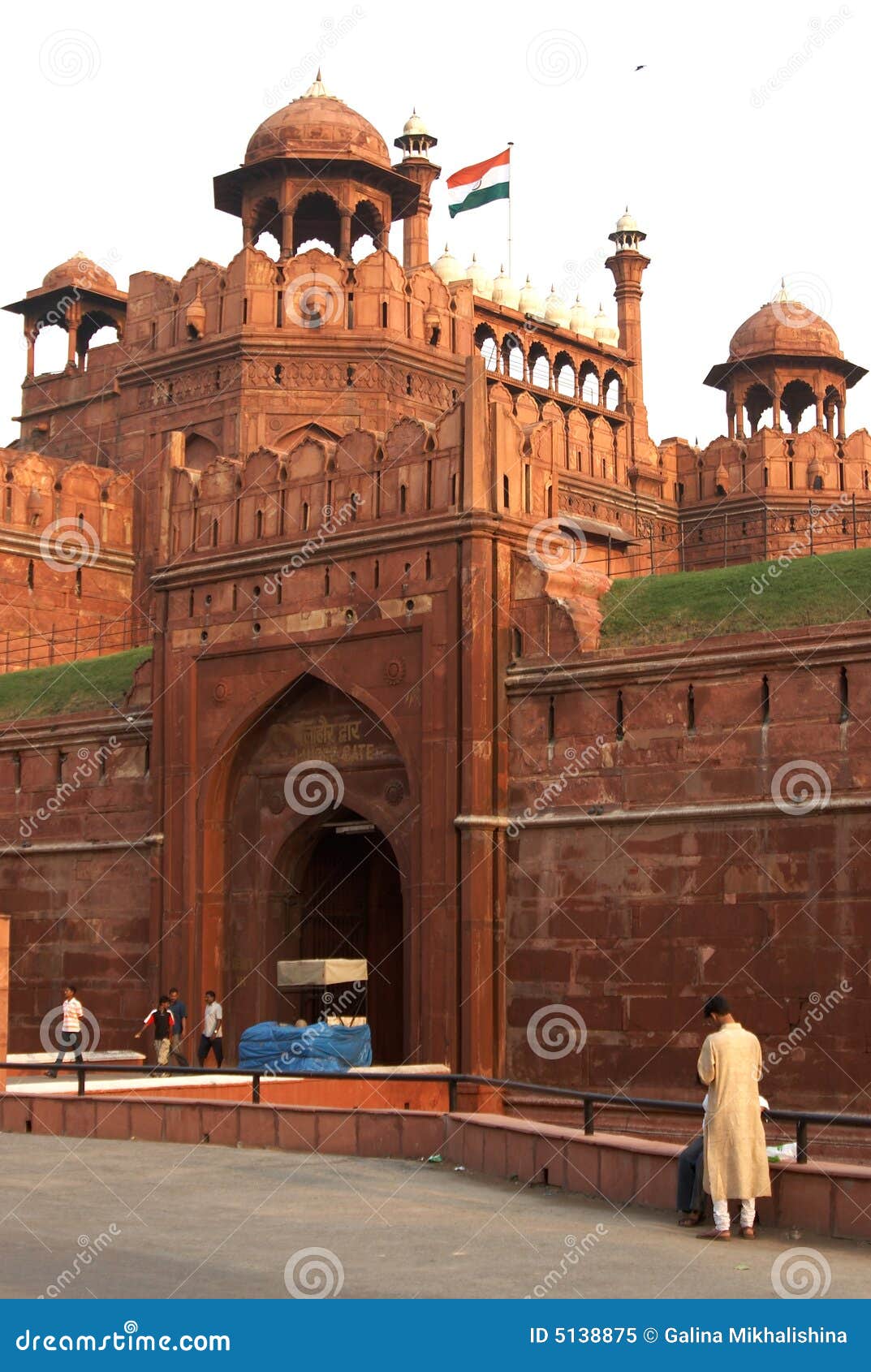 Gate of the Red fort editorial image. Image of india, gate - 5138875