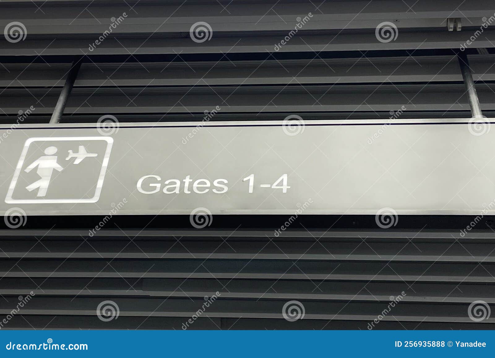 Gate Sign at the Airport in the Terminal, Boarding Gate Indicator Stock ...