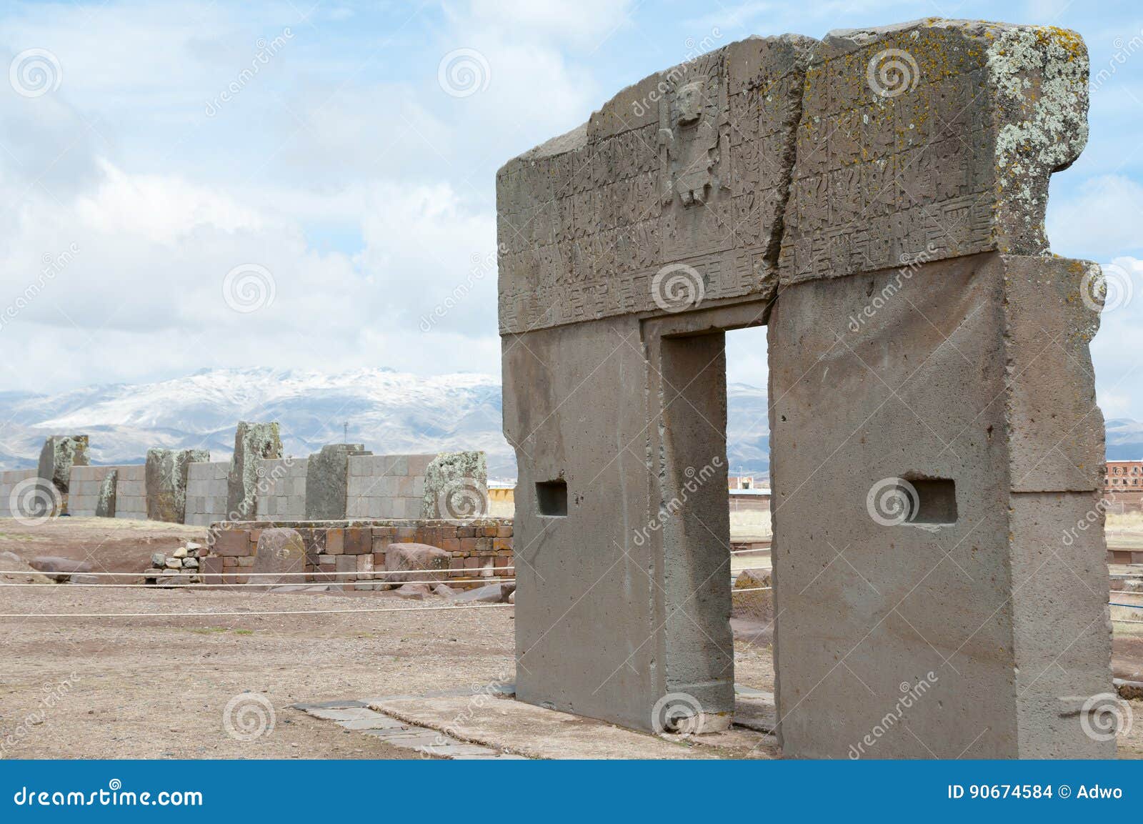 Gate of the Sun - Tiwanaku - Bolivia Stock Photo - Image of monument ...