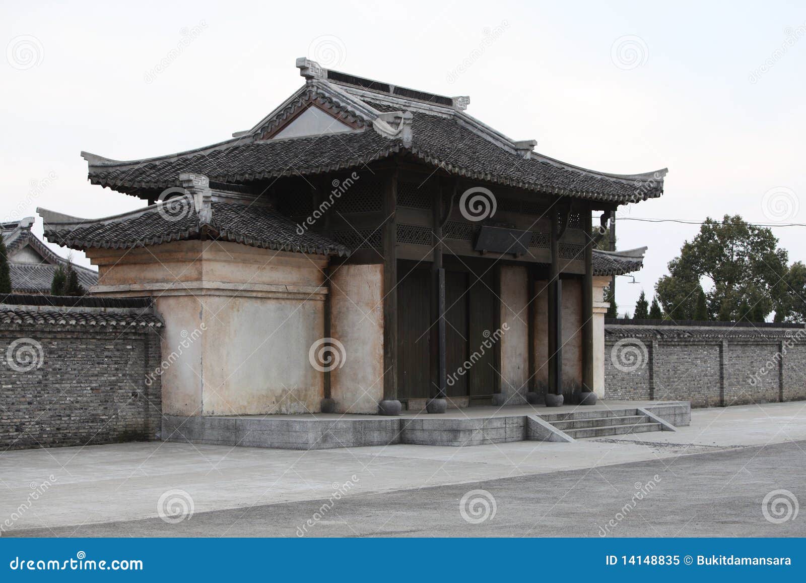 Gate of temple stock image. Image of exterior, china - 14148835