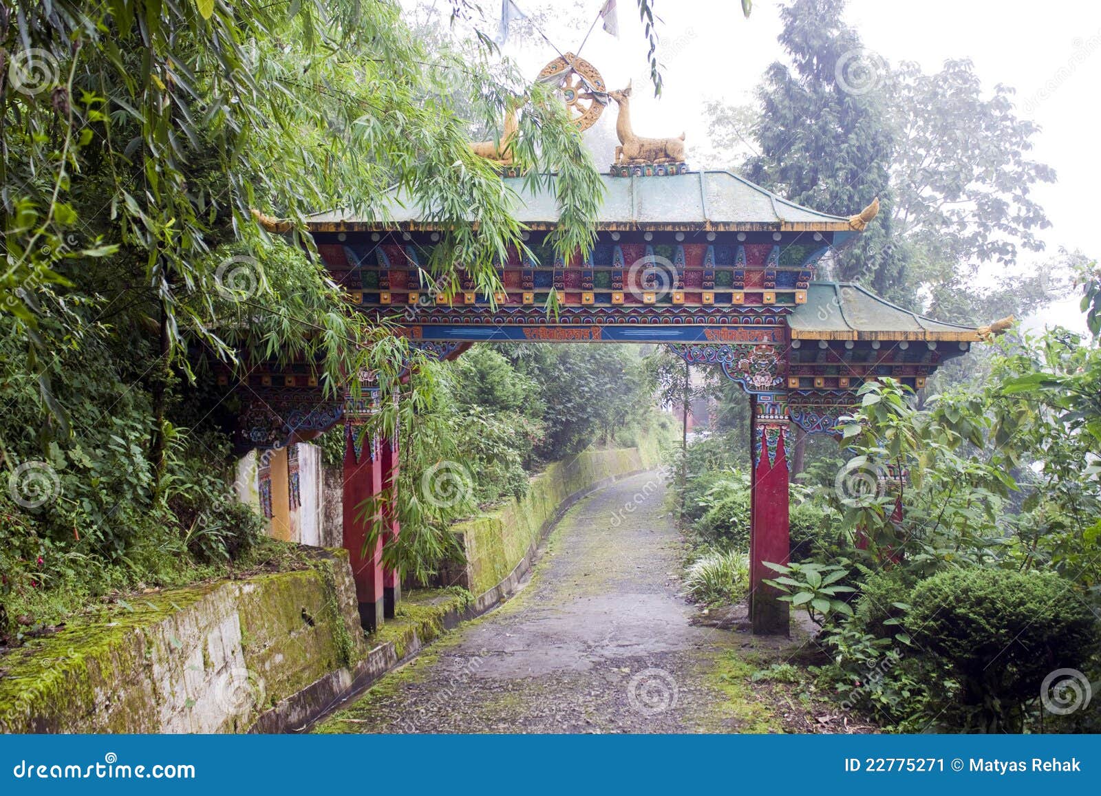 Gate to Buddhist monastery stock image. Image of decorative - 22775271