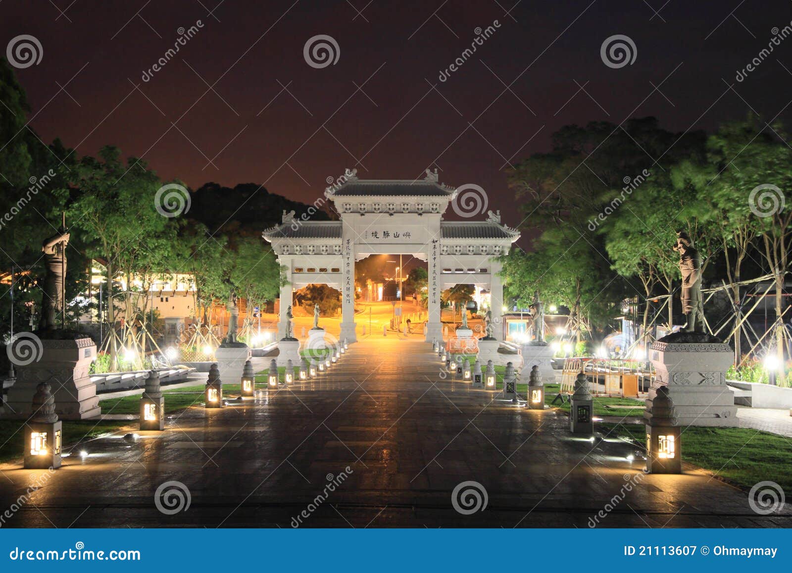 Gate To Po Lin Temple, Hong Kong Stock Image - Image of asia, buddhism ...