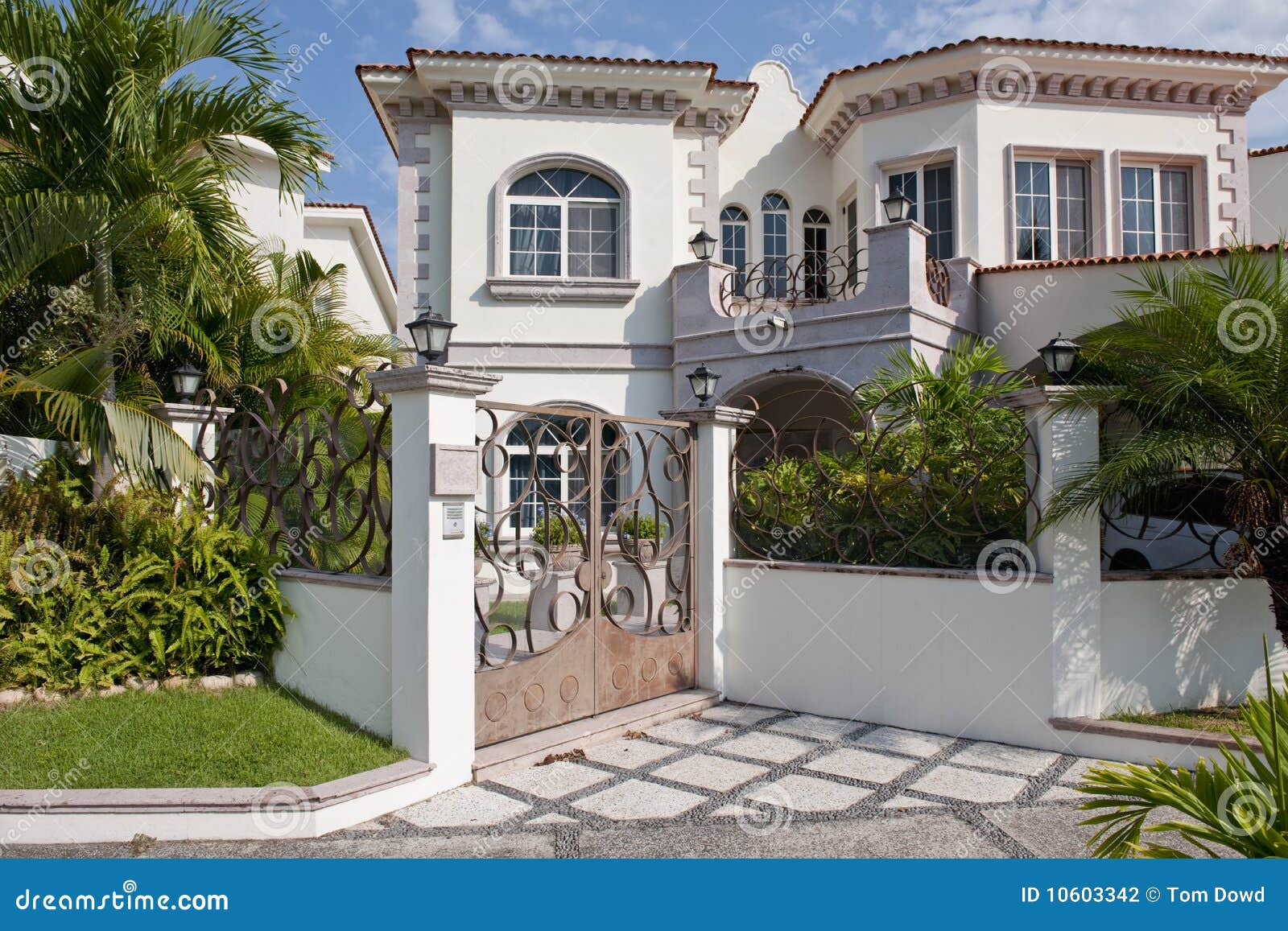 Gated Estate Entrance stock photo. Image of gated, secured - 10603342