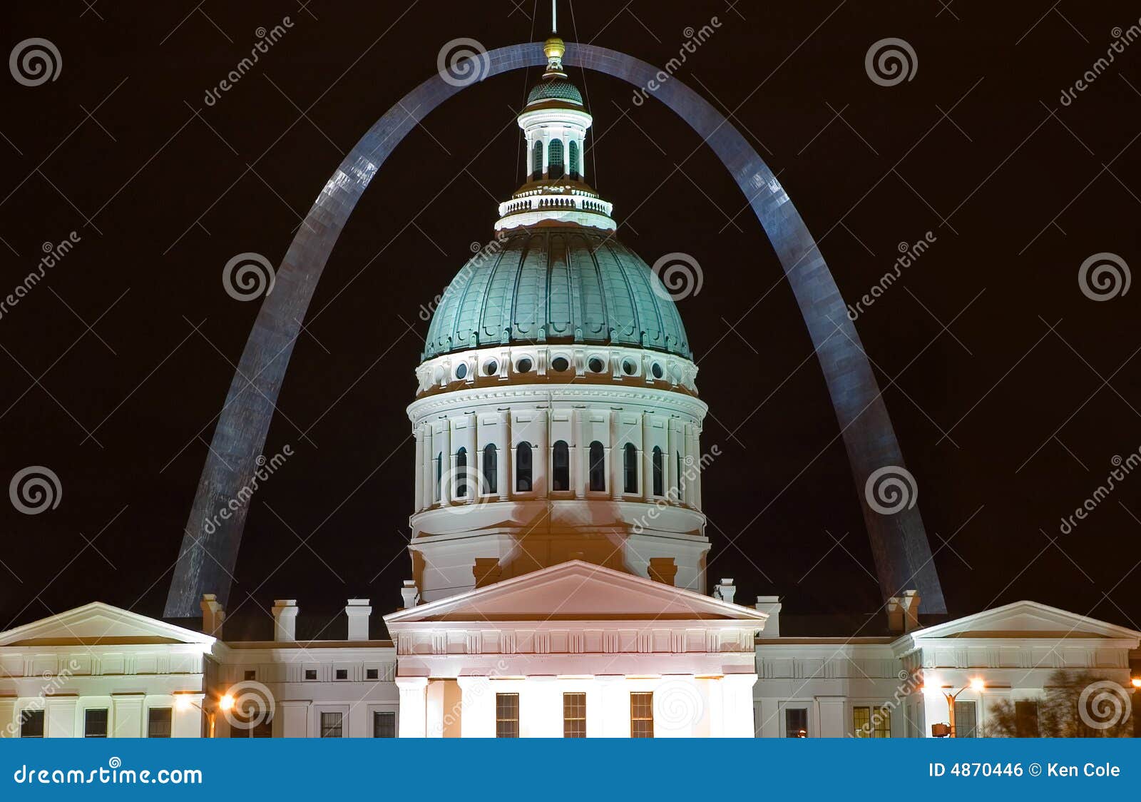 The Gateway Arch Is Surrounded By The Gateway Arch National Park Stock ...