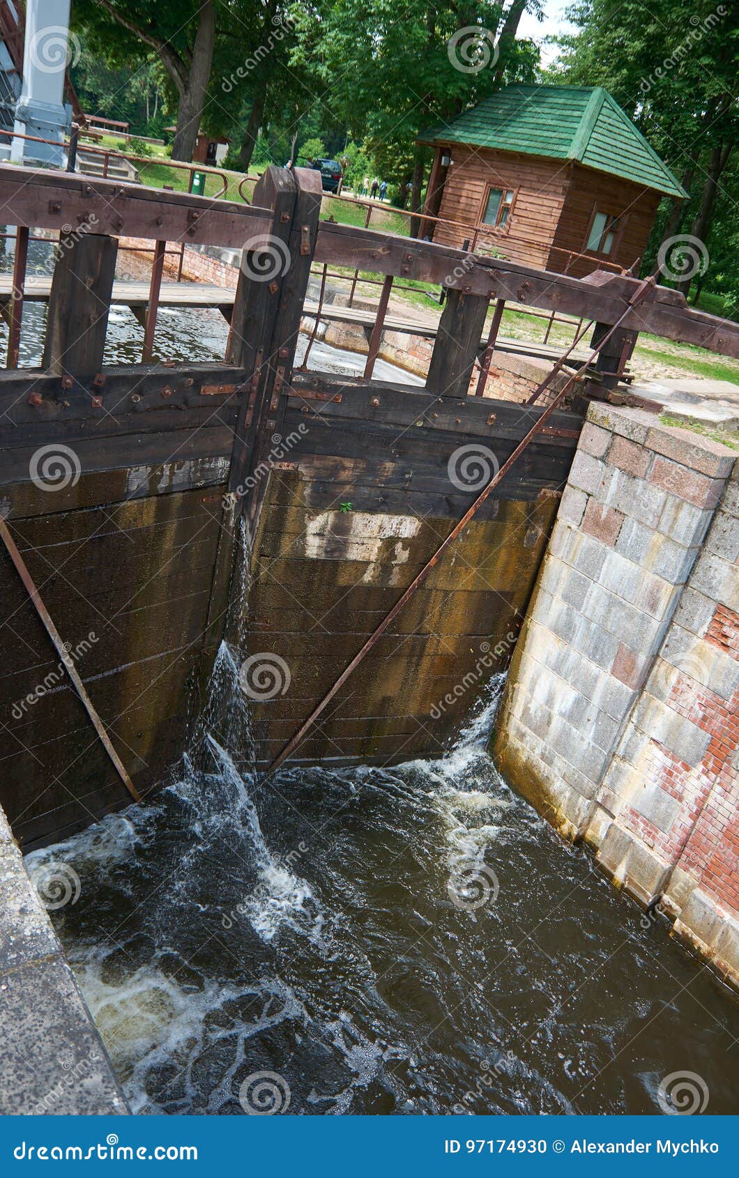 Gateways sluice locks stock photo. Image of sluice, nature - 97174930