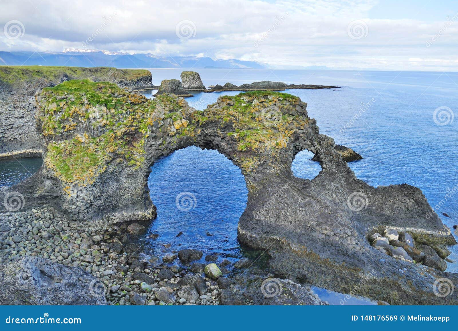 Gatklettur Rock Formation between Hellnar and Arnarstapi on ...