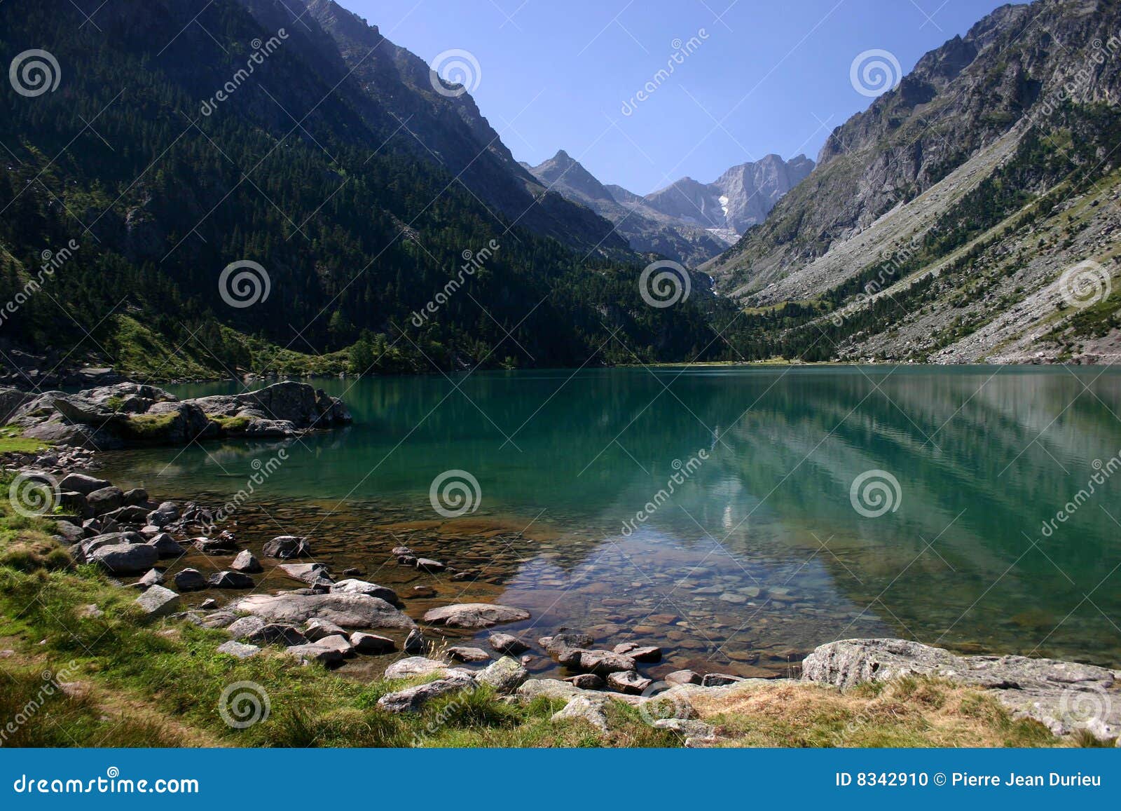 Gaube Lake in Pyrenees Mountains Stock Photo - Image of green ...