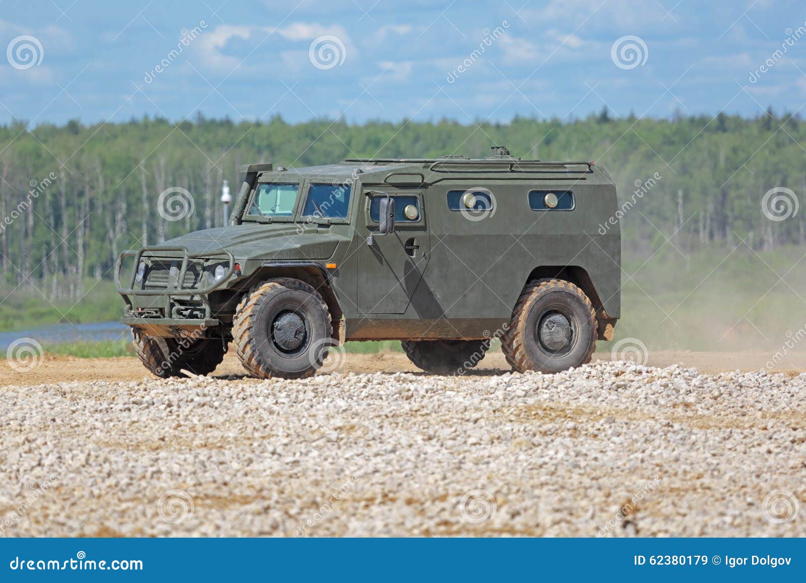 GAZ Tigr obraz stock editorial. Obraz złożonej z moskwa - 62380179