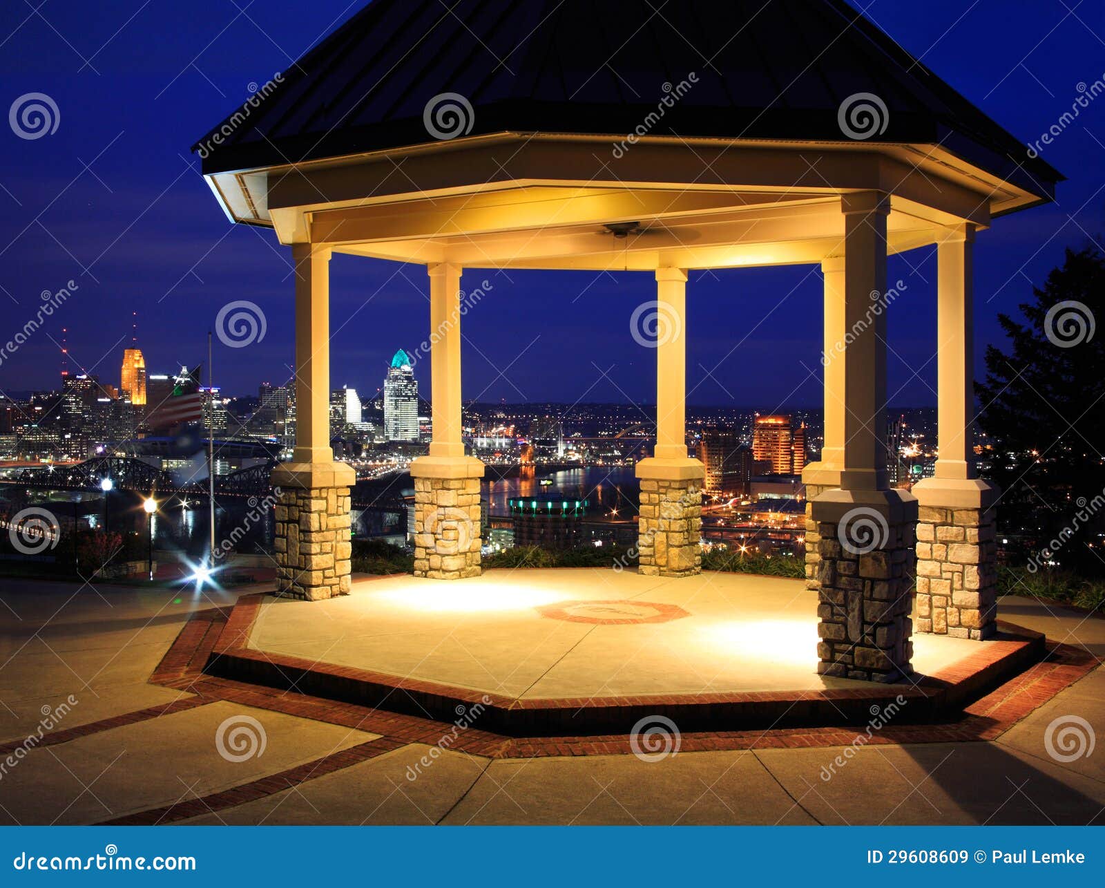 Gazebo and City stock image. Image of overlook, cincinnati - 29608609