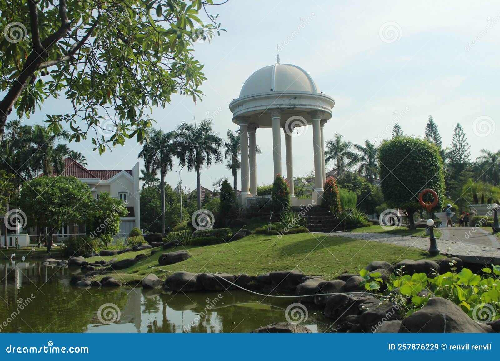 Gazebo at the duck lake stock image. Image of river - 257876229