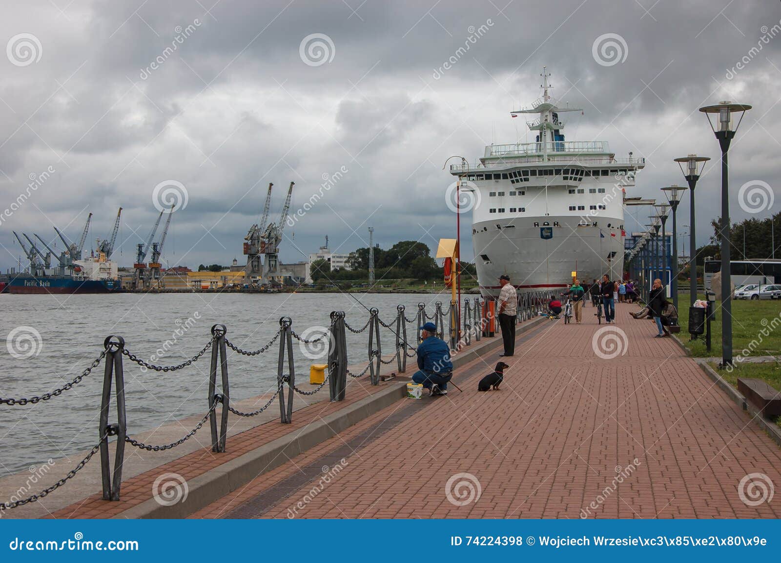 Waterfront Port Of Rhodes Mandraki, Clear Sea Rocky Bottom, Yachts Cars ...