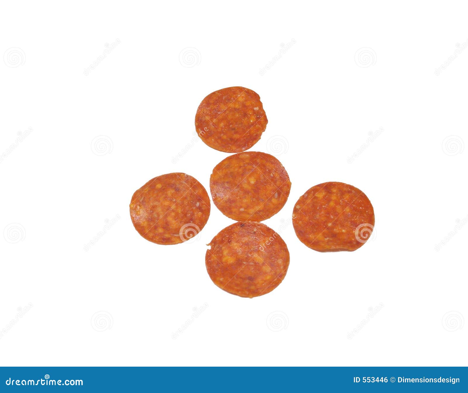 Geïsoleerde pepperonis stock foto. Image of velen, ingrediënt - 553446