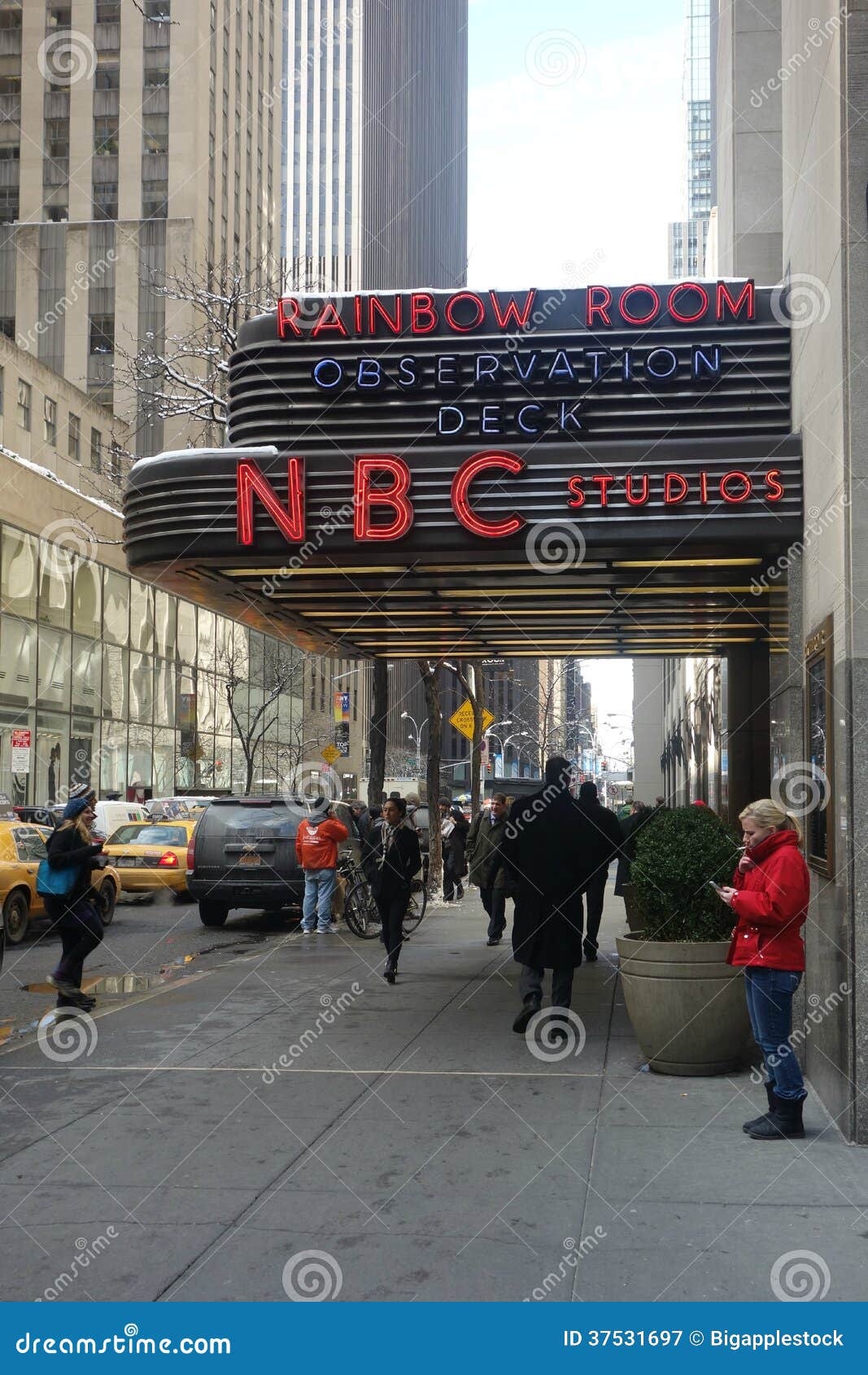 GE Building editorial photography. Image of center, room - 37531697