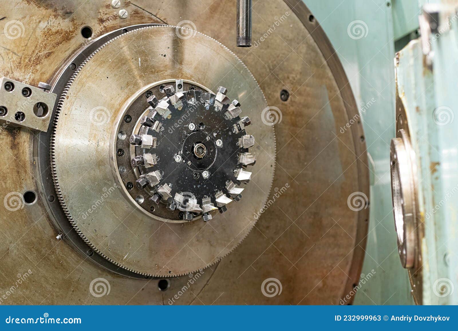 Gear Head with Cutters for Making Gears on a Gear Cutting Machine Stock ...