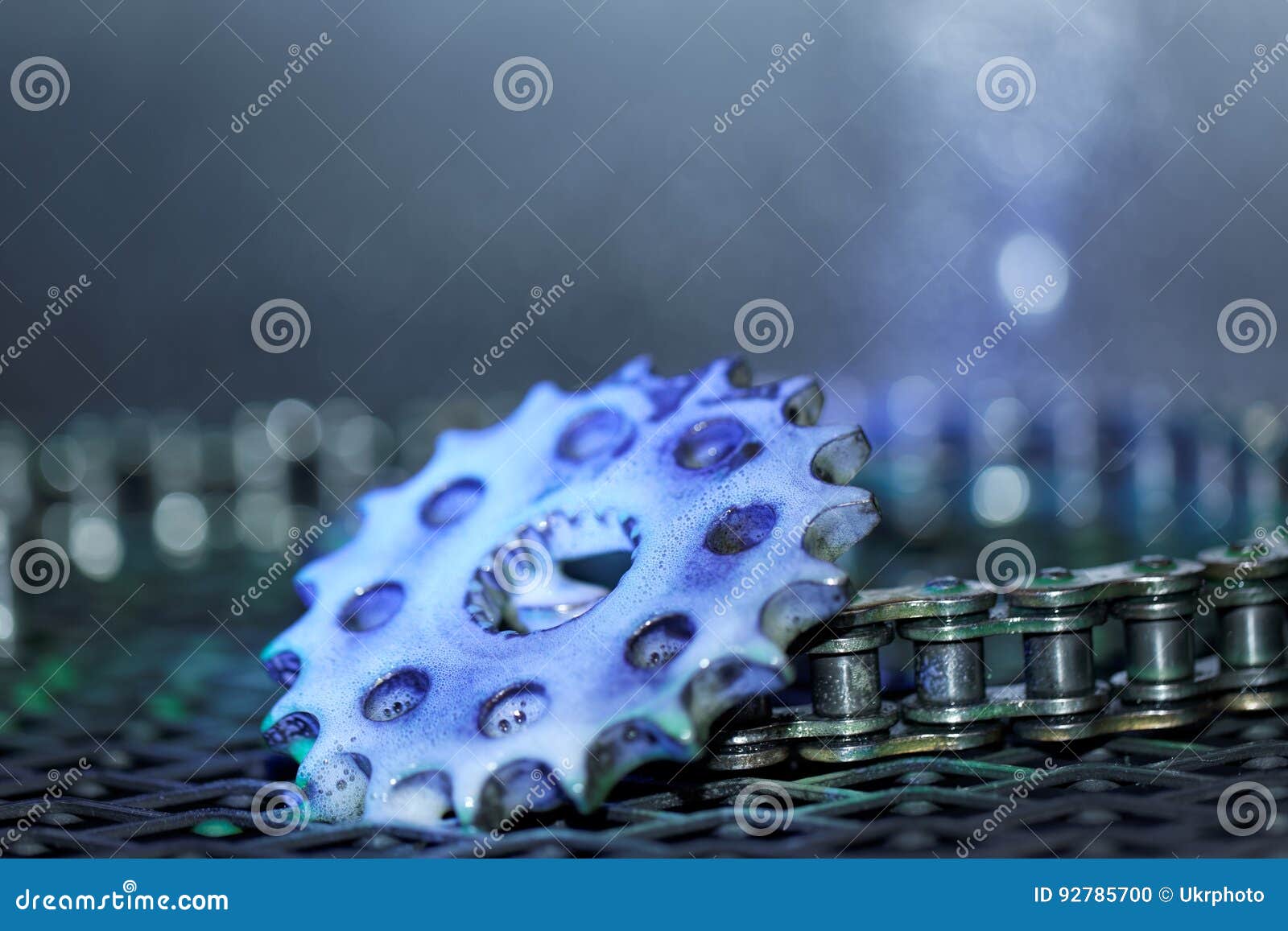 Gear wheel and chain stock photo. Image of manufacturing - 92785700