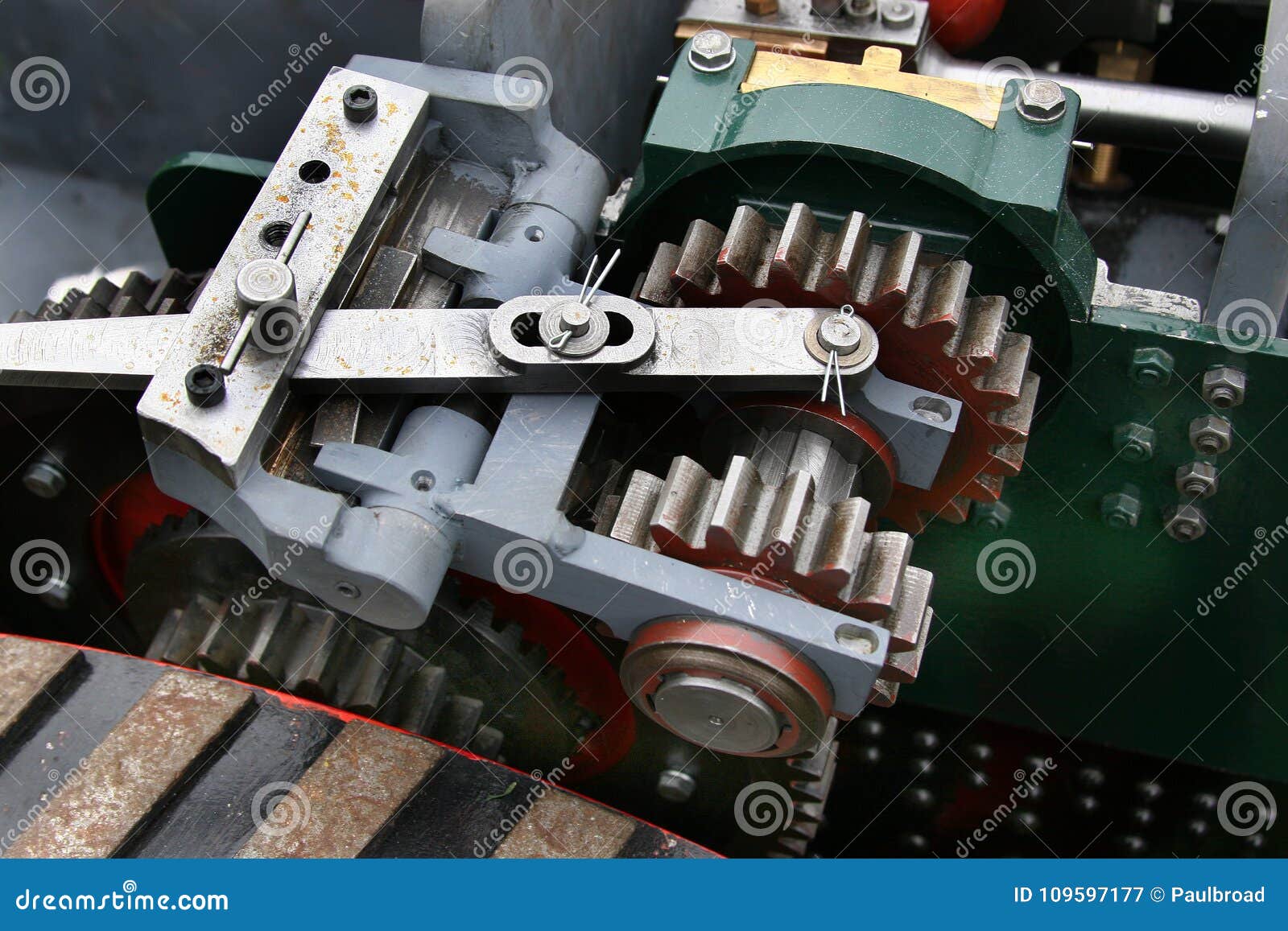 Gears and Cogs on Model Traction Engine. Stock Image - Image of drive ...
