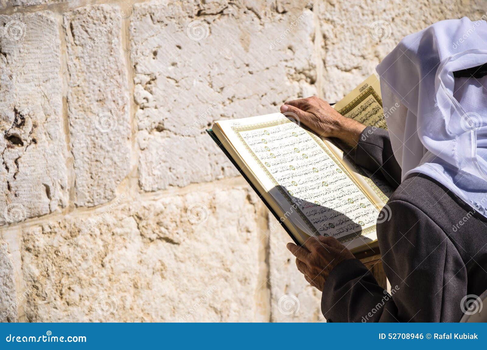 Gebed stock foto. Image of reis, gebed, toerisme, muur - 52708946