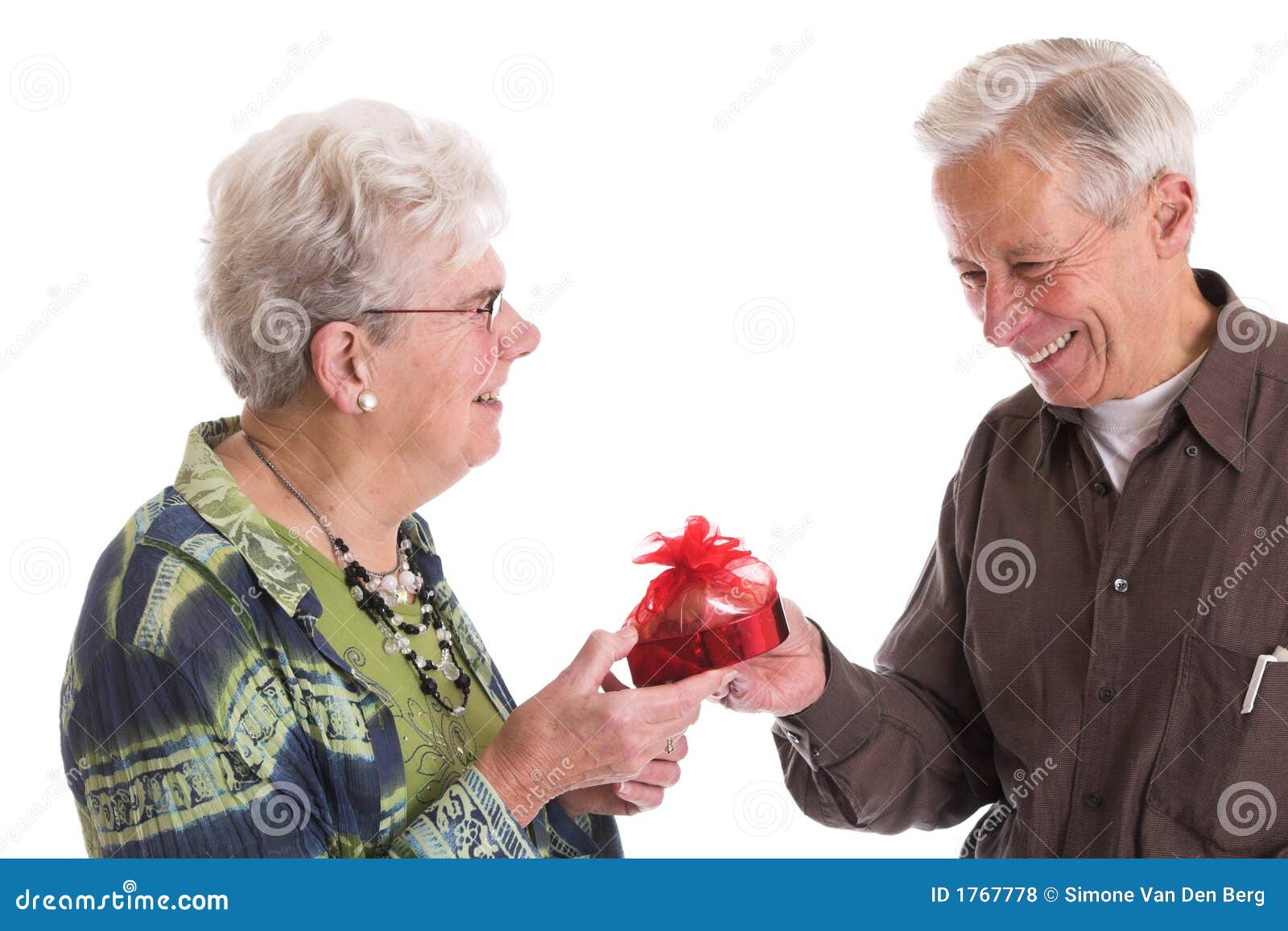 Geben ihrer Schokoladen stockfoto. Bild von nett, glück - 1767778