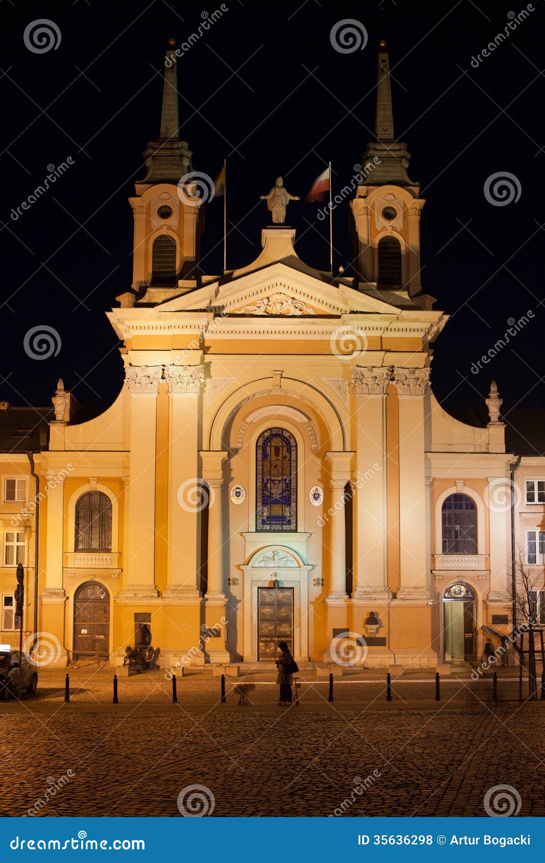 Gebiedskathedraal Van Het Poolse Leger in Warshau Stock Foto - Image of ...