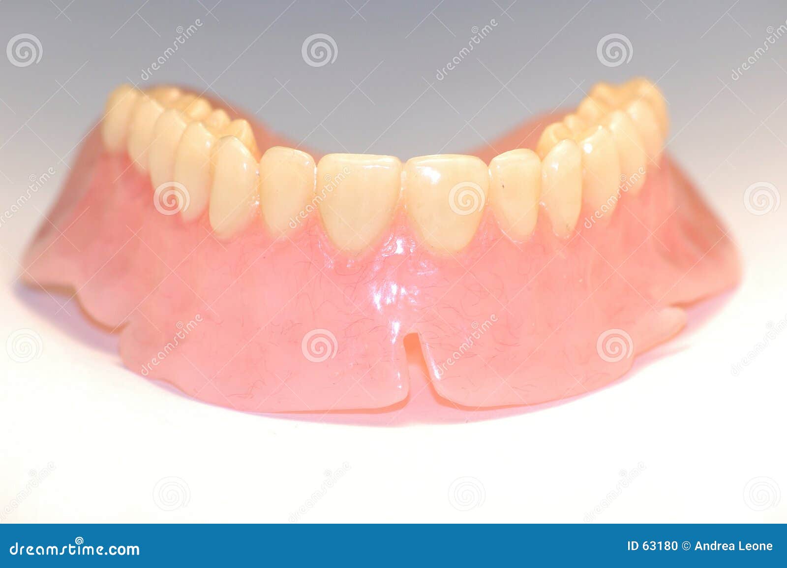 Gebit stock foto. Image of medisch, tand, tandarts, prothese - 63180