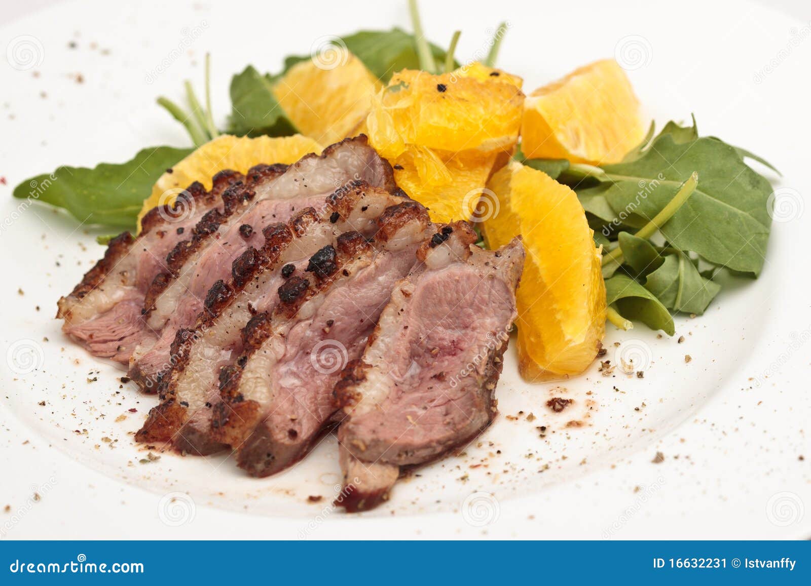 Gebratene Ente-Brust Mit Orange Stockbild - Bild von französisch, kurs ...