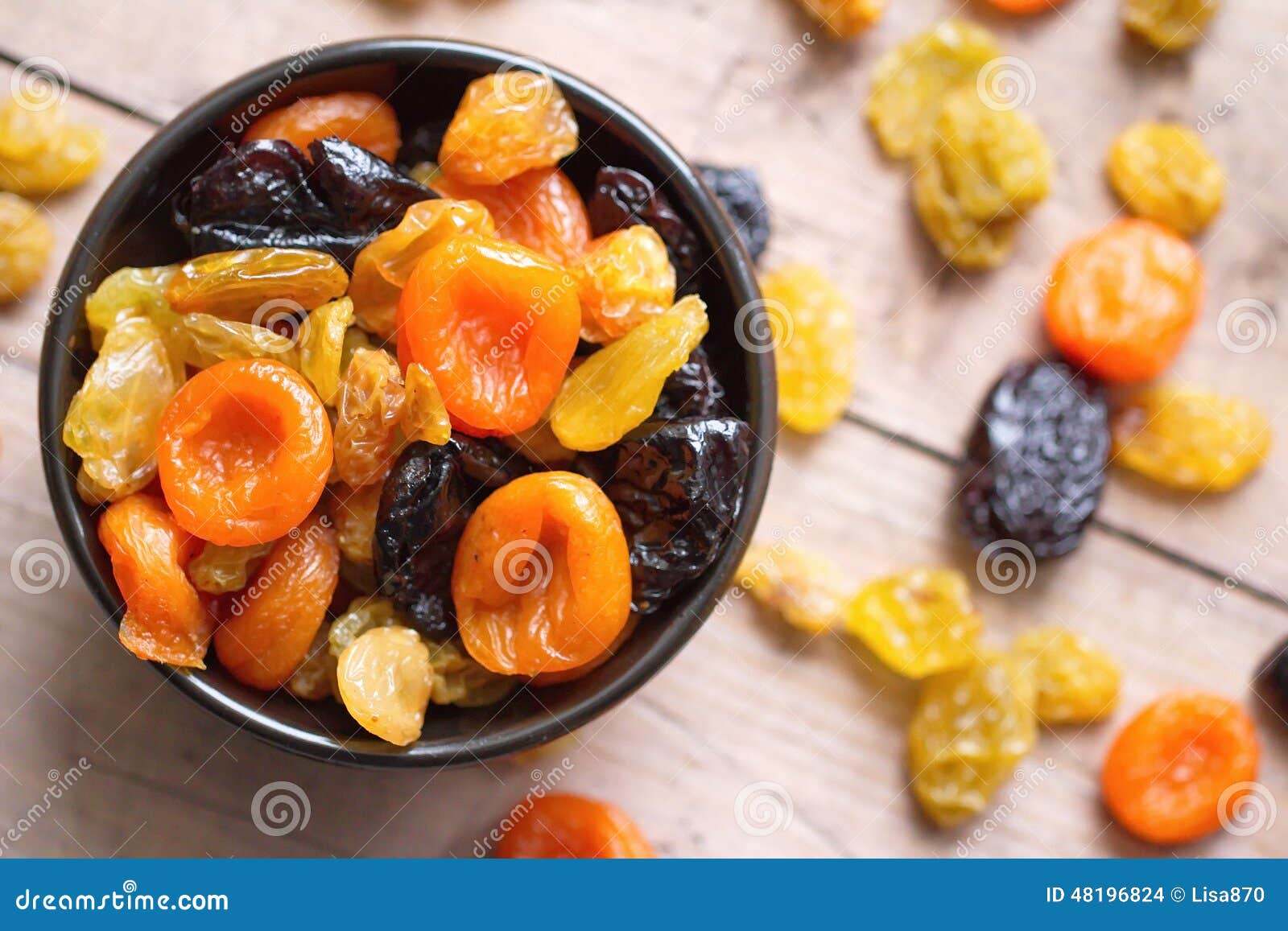 Gedroogd fruit stock foto. Afbeelding bestaande uit voedsel - 48196824