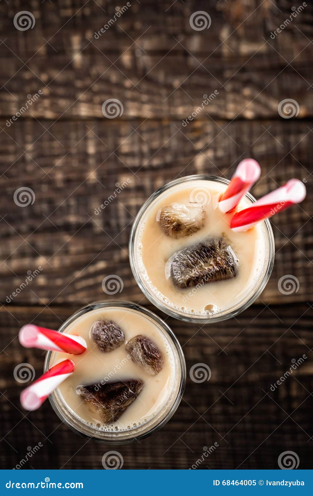 Gefrorener Kaffee Mit Milch Stockbild - Bild von hintergrund, nachtisch ...