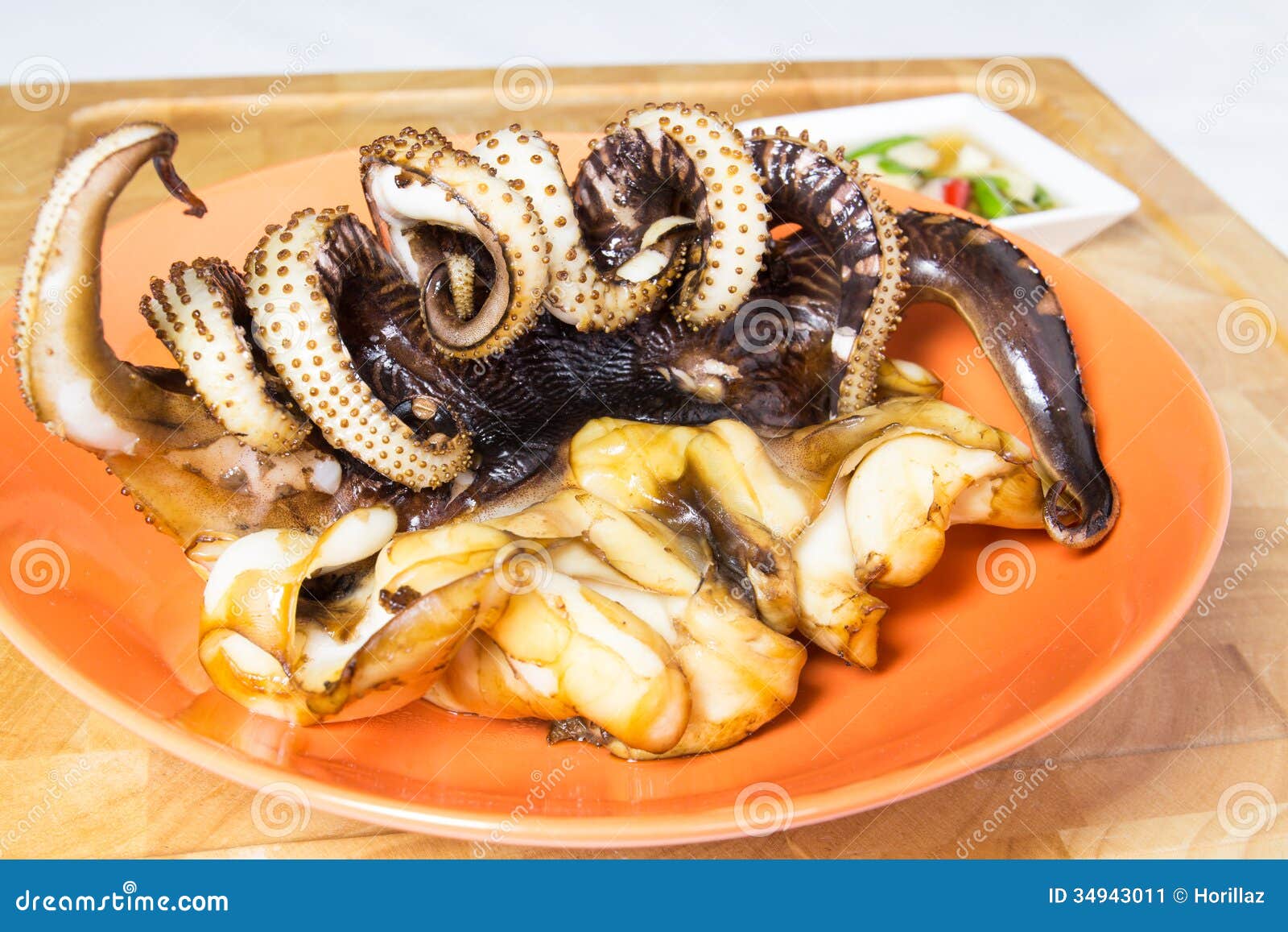 Gegrillter Kalmar stockbild. Bild von ozean, gebraten - 34943011