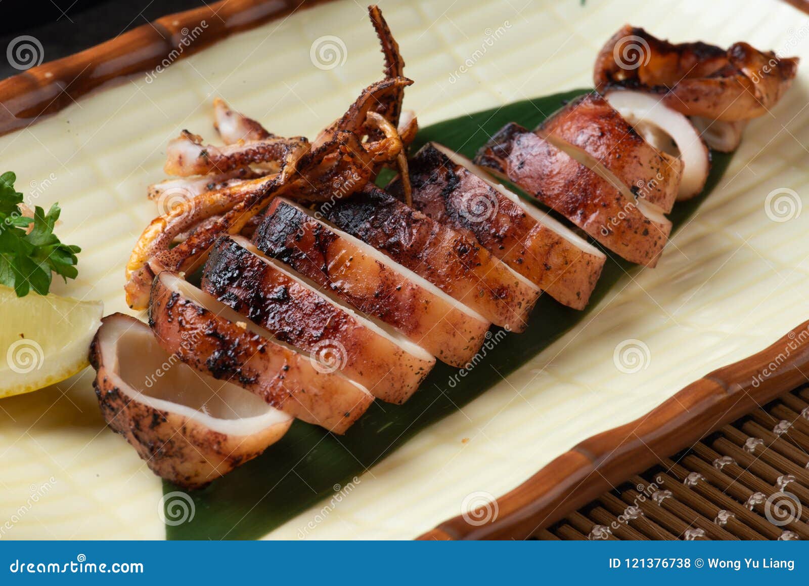 Gegrillter Kalmar Surume Ika Stockfoto - Bild von essen, nahaufnahme ...