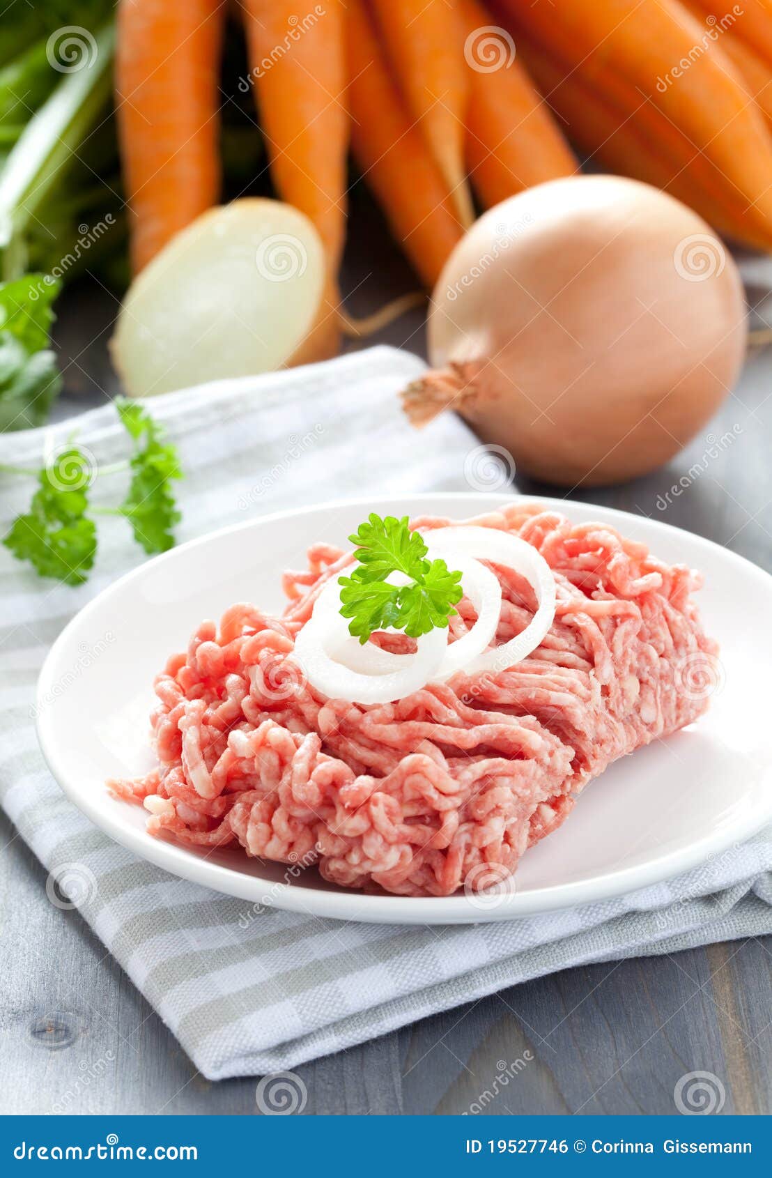 Gehacktes Fleisch stockfoto. Bild von zwiebel, gehackt - 19527746