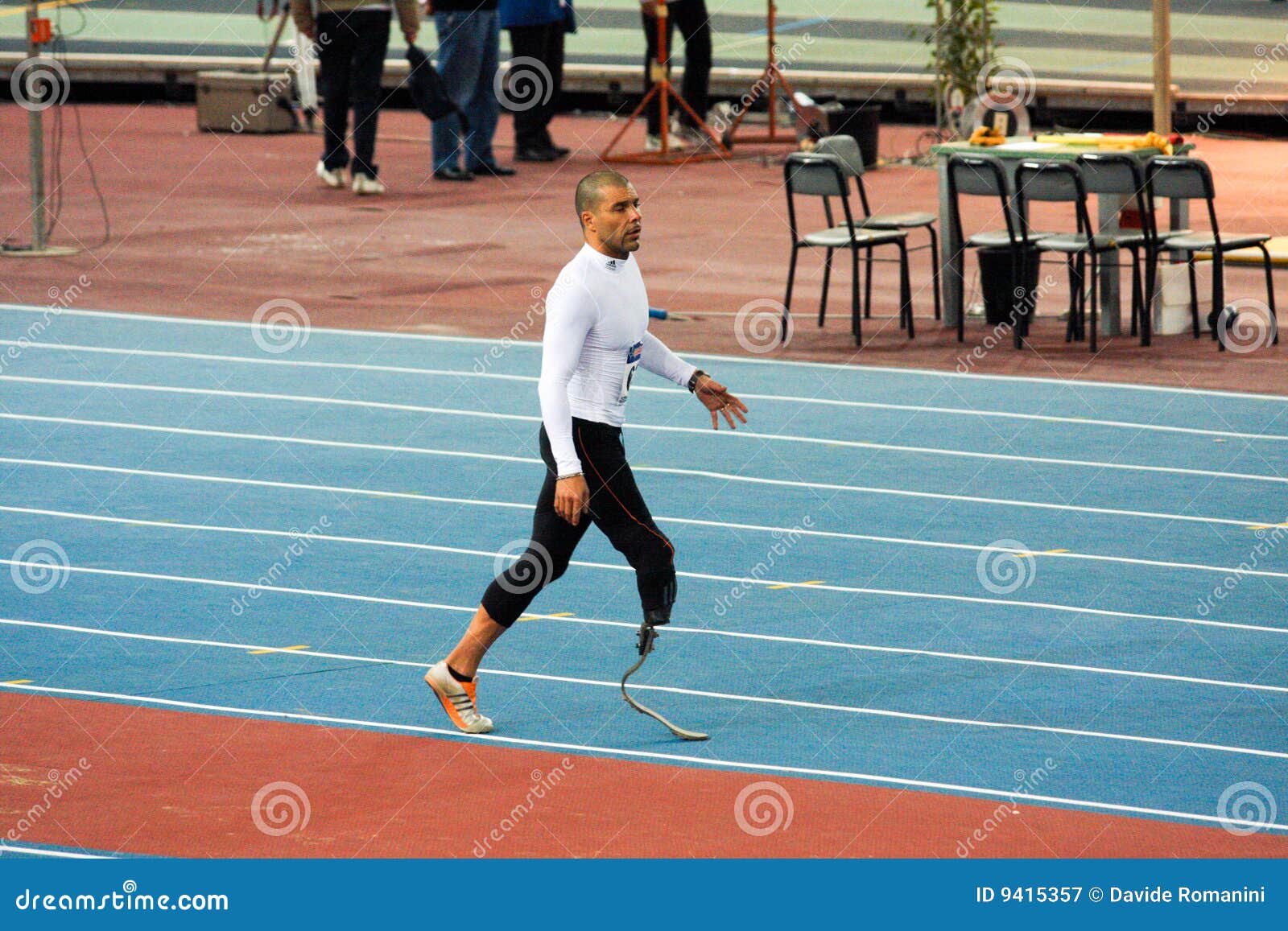 Gehandicapte atleet redactionele fotografie. Image of spoor - 9415357