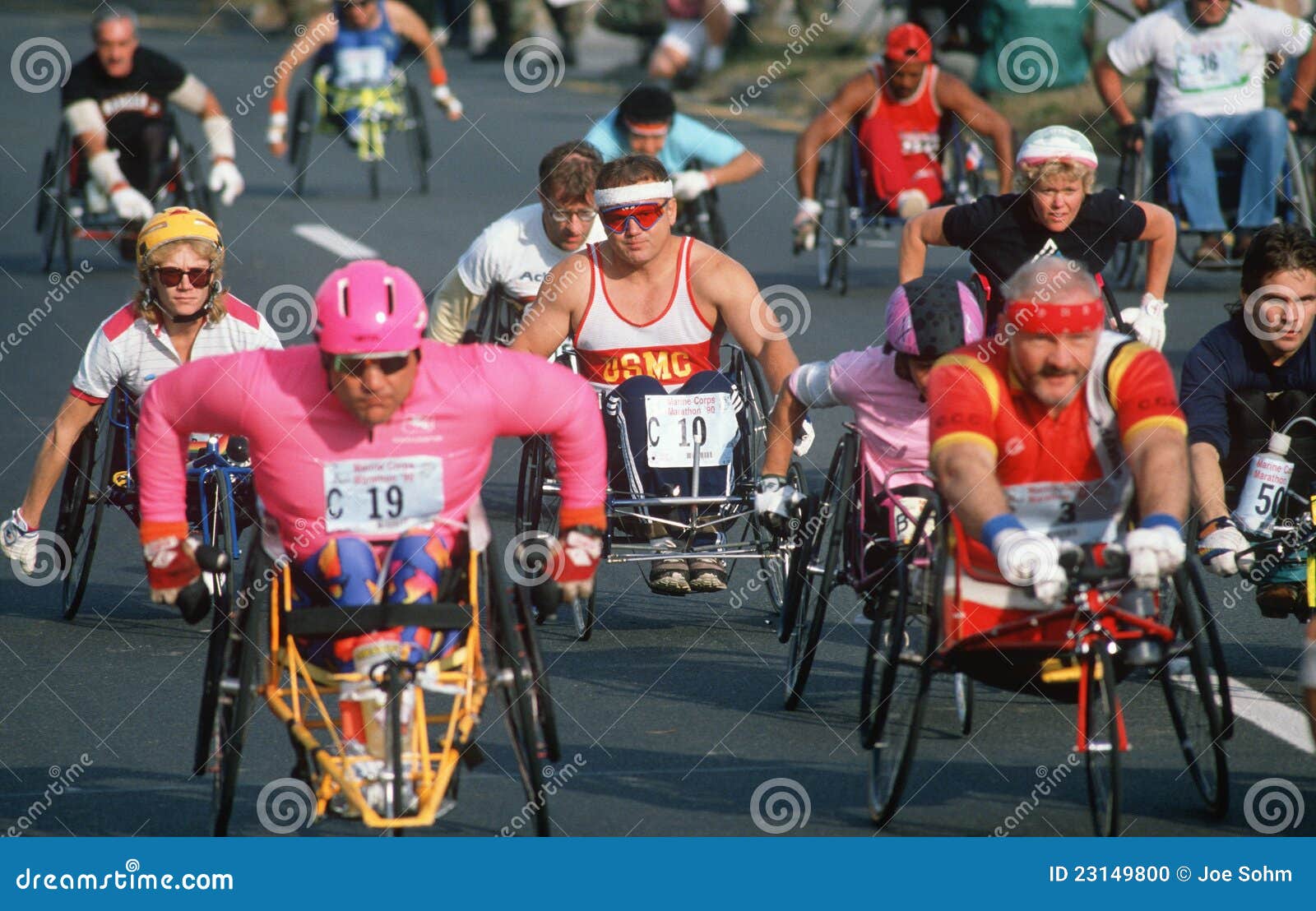 Gehandicapte Mensen in Rolstoelen in Marathon Redactionele Afbeelding ...