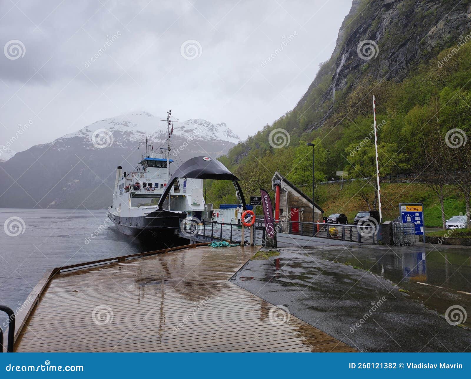 Geiranger Ferry Dock, Norway Stock Photo - Image of panoramic, cruising ...