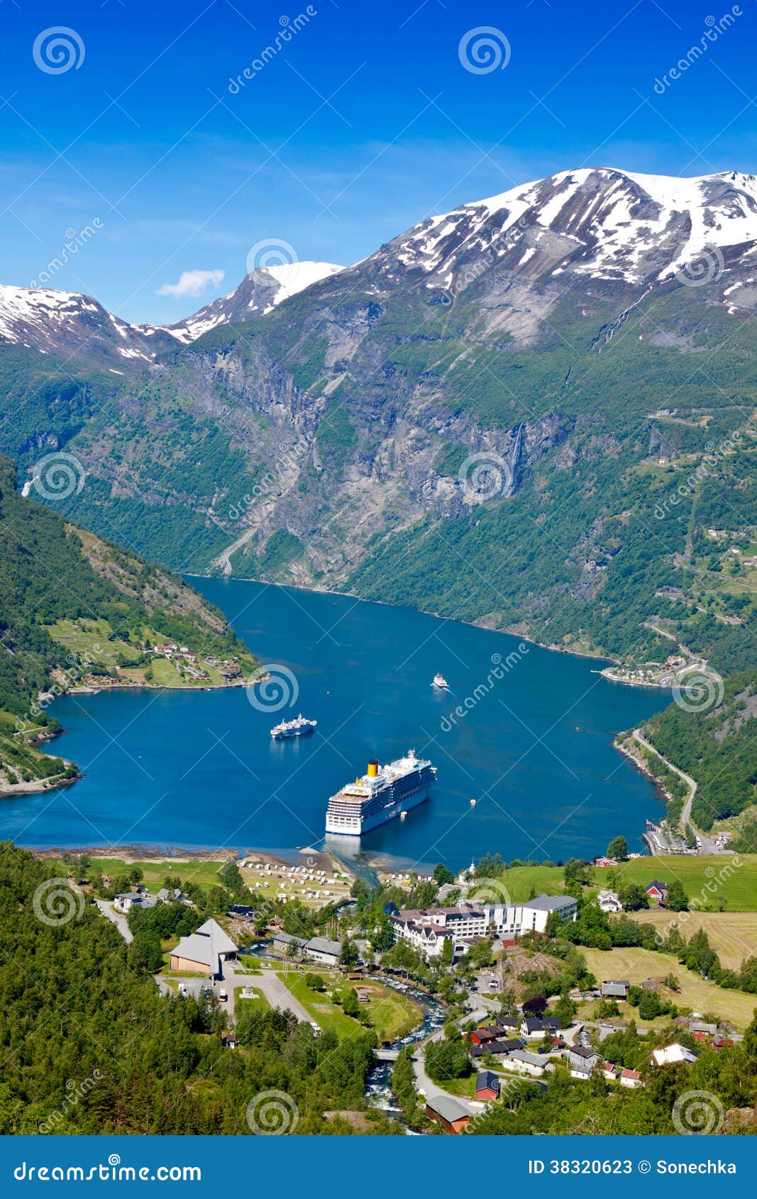 Geiranger fjord stock image. Image of green, grass, cliff - 38320623