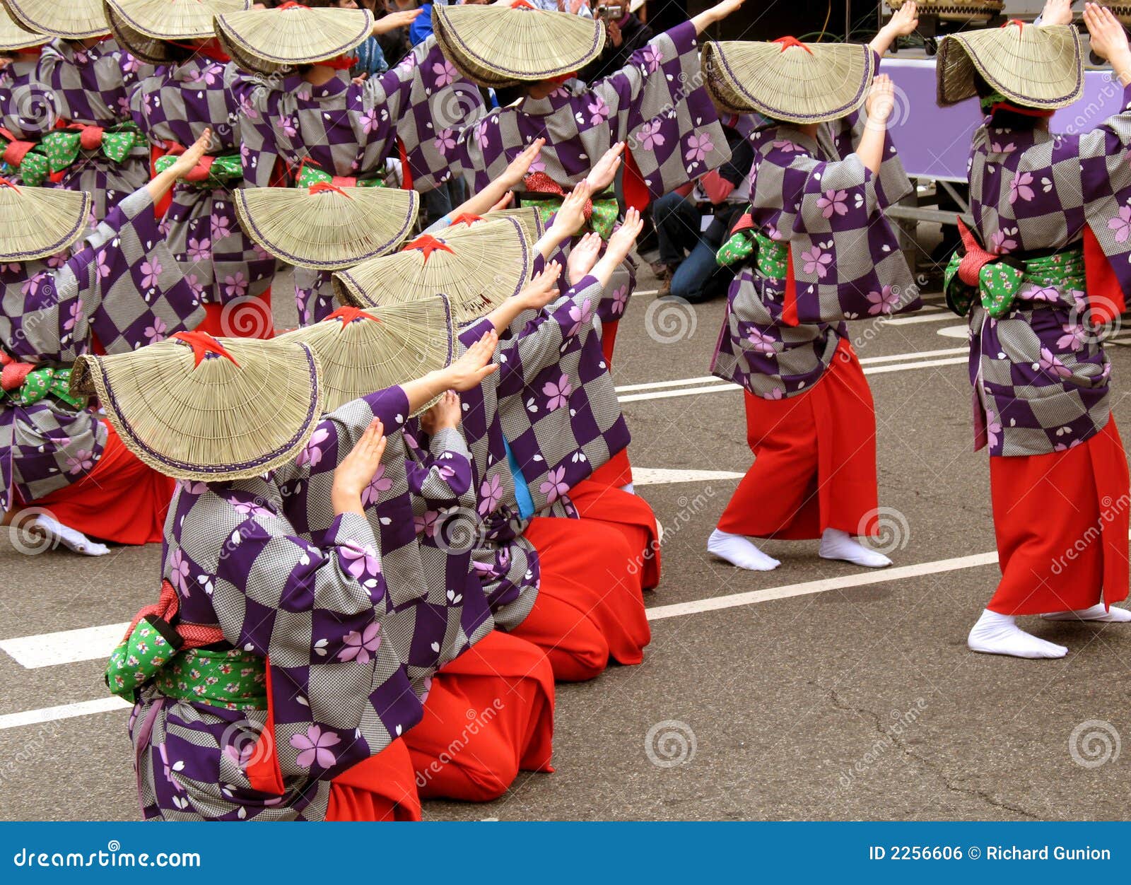 Geisha Performance editorial photo. Image of street, blossom - 2256606