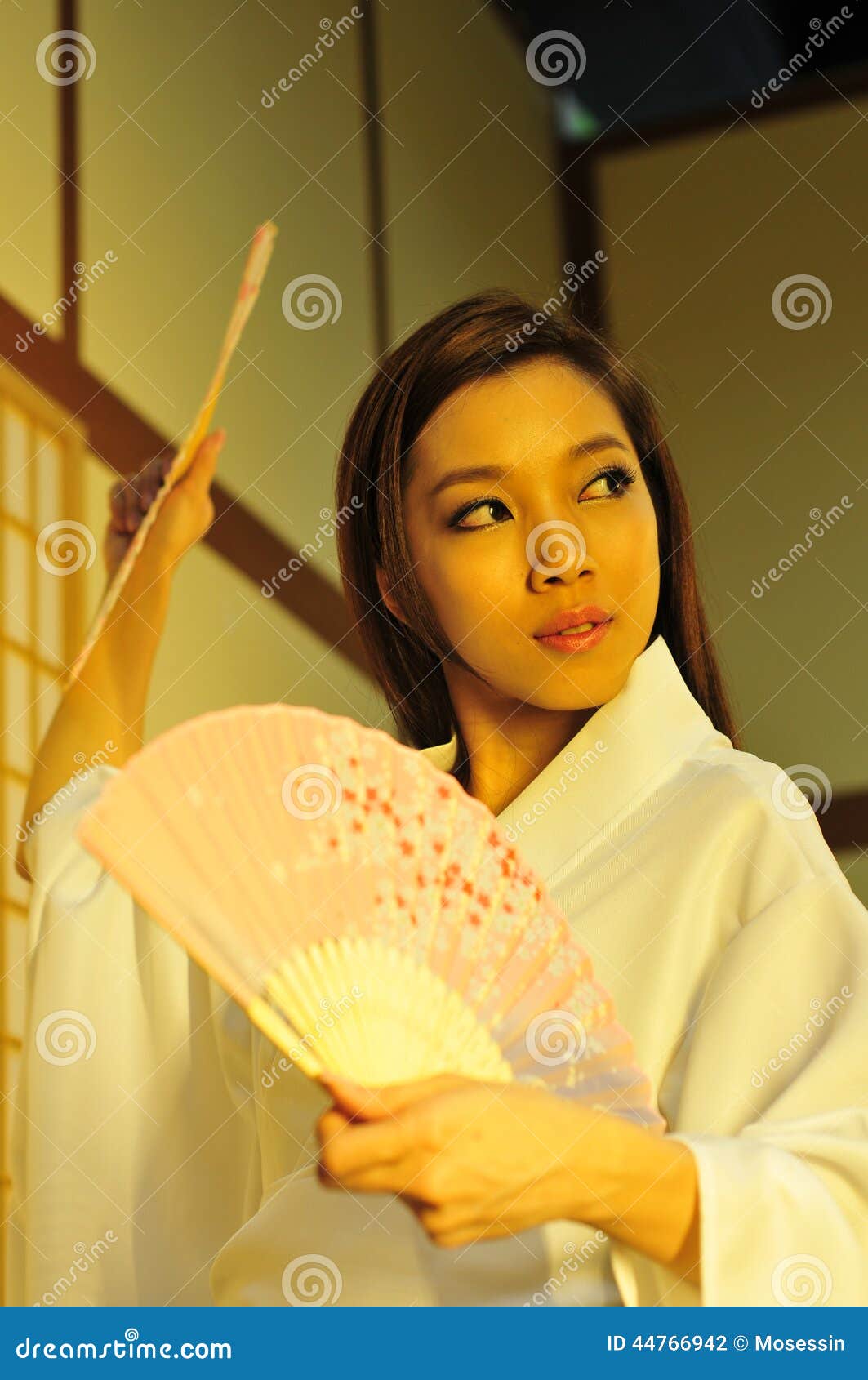 Geisha umbrella stock photo. Image of traditional, dance - 44766942