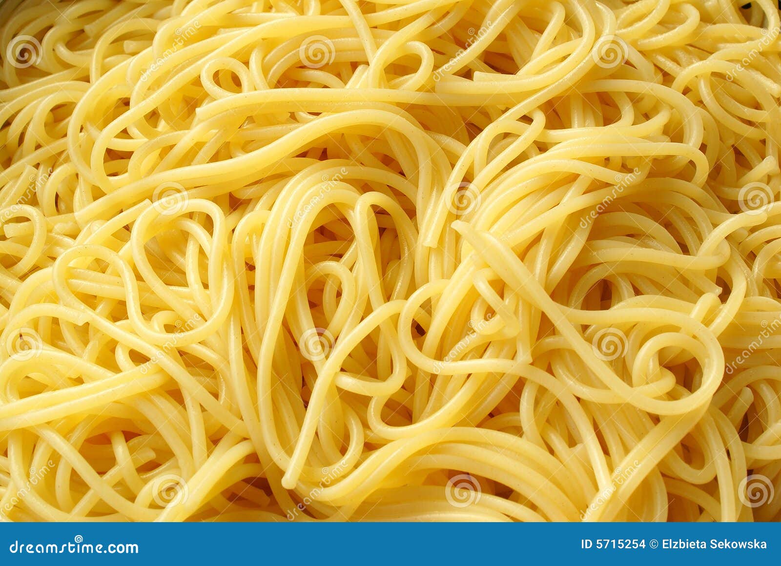 Gekookte spaghetti stock foto. Image of voedingsmiddel - 5715254