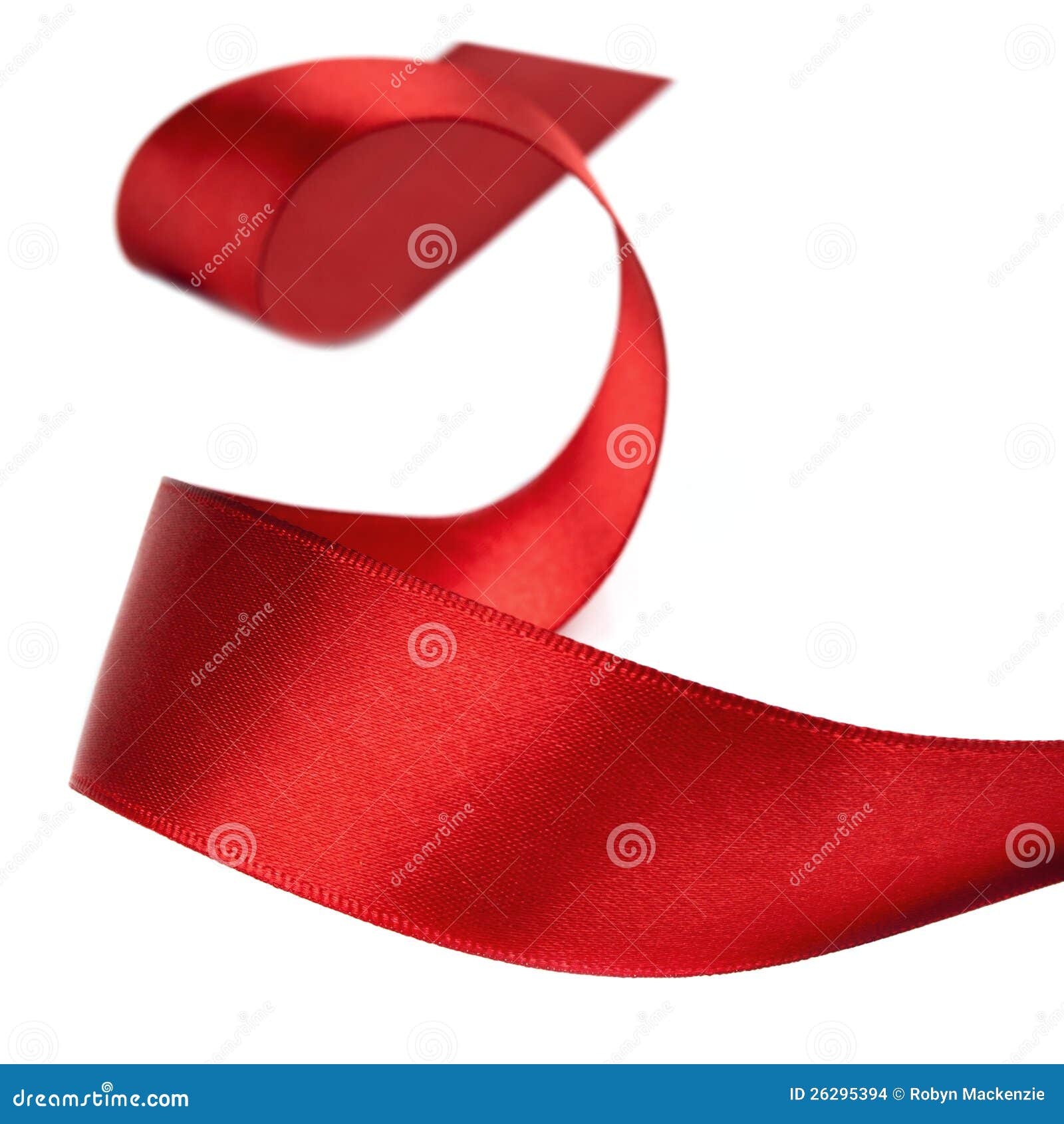 Gekruld Rood Lint over Wit stock foto. Image of kerstmis - 26295394