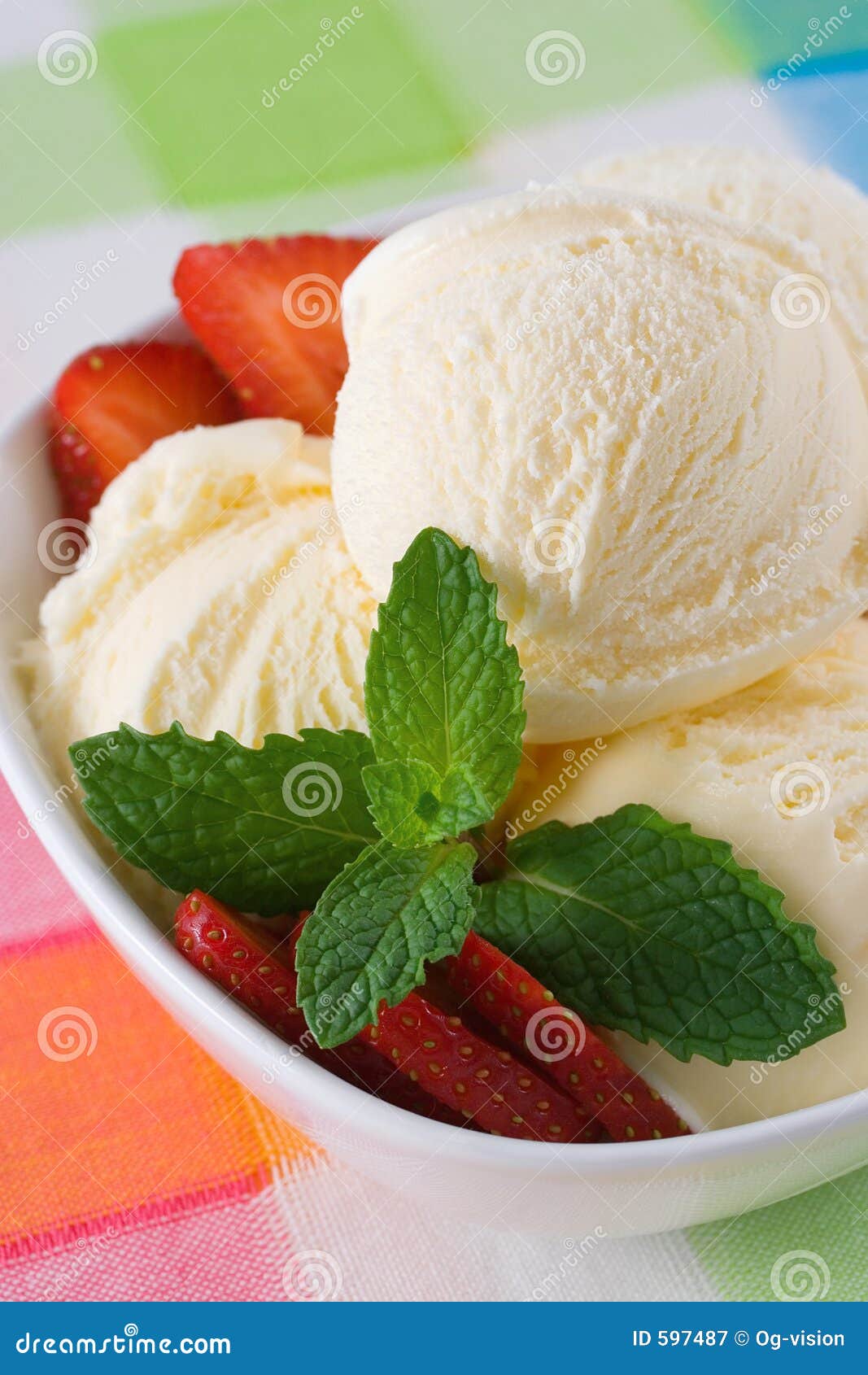 Gelato immagine stock. Immagine di fresco, alimentazione - 597487
