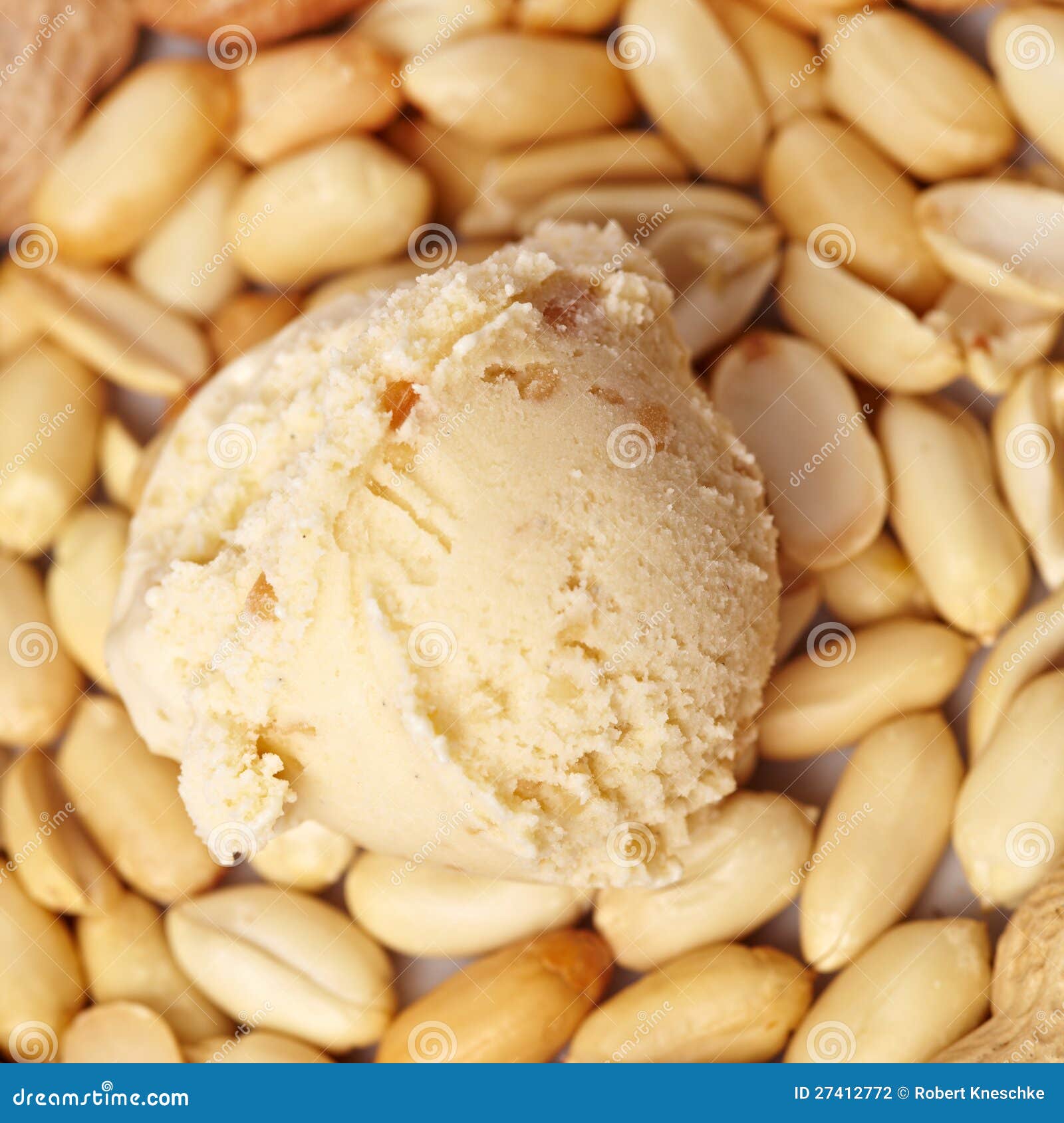 Gelato Del Burro Di Arachide Fotografia Stock - Immagine di freddo ...