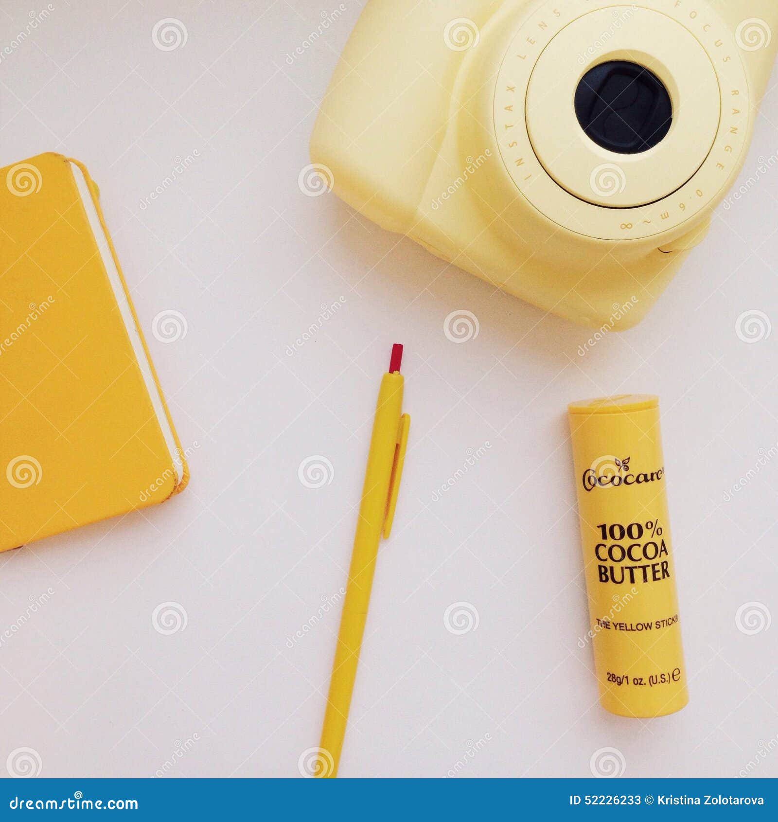 Gelbe Sachen Archivbilder - Abgabe des Download-410 geben Fotos frei